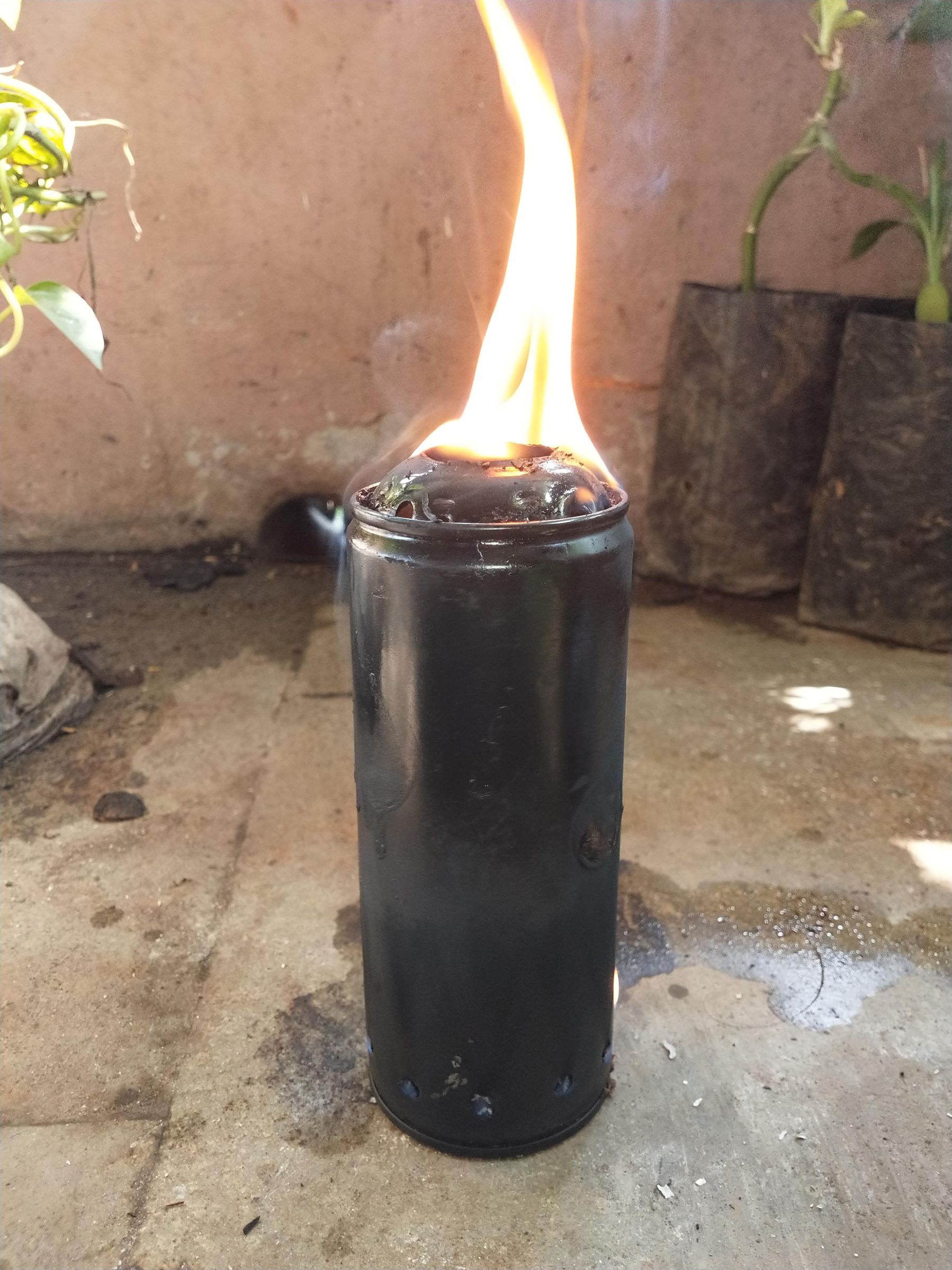 Unusual Uses for EMPTY Spray Can : 21 Steps (with Pictures) - Instructables