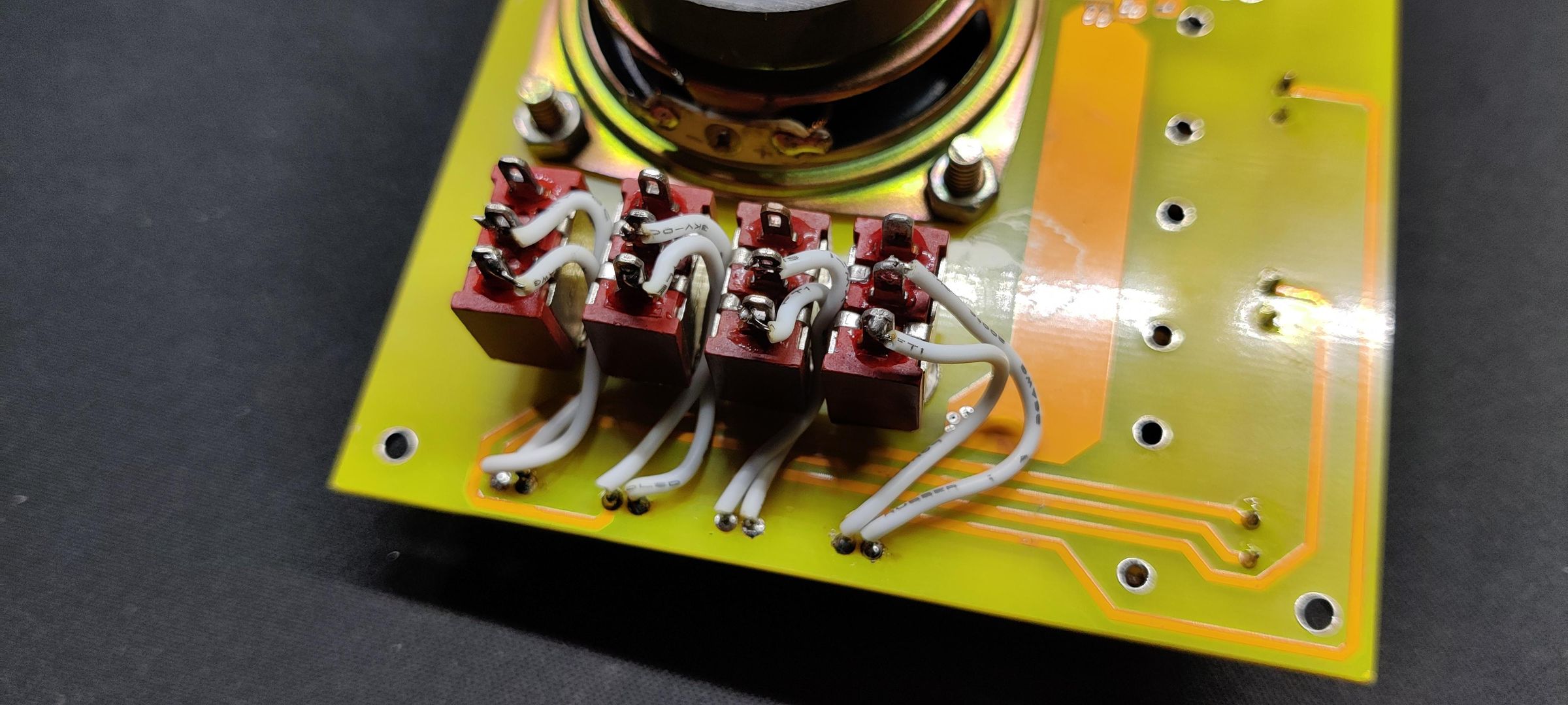 SoundForge- 555 Tone Generator : 10 Steps (with Pictures) - Instructables