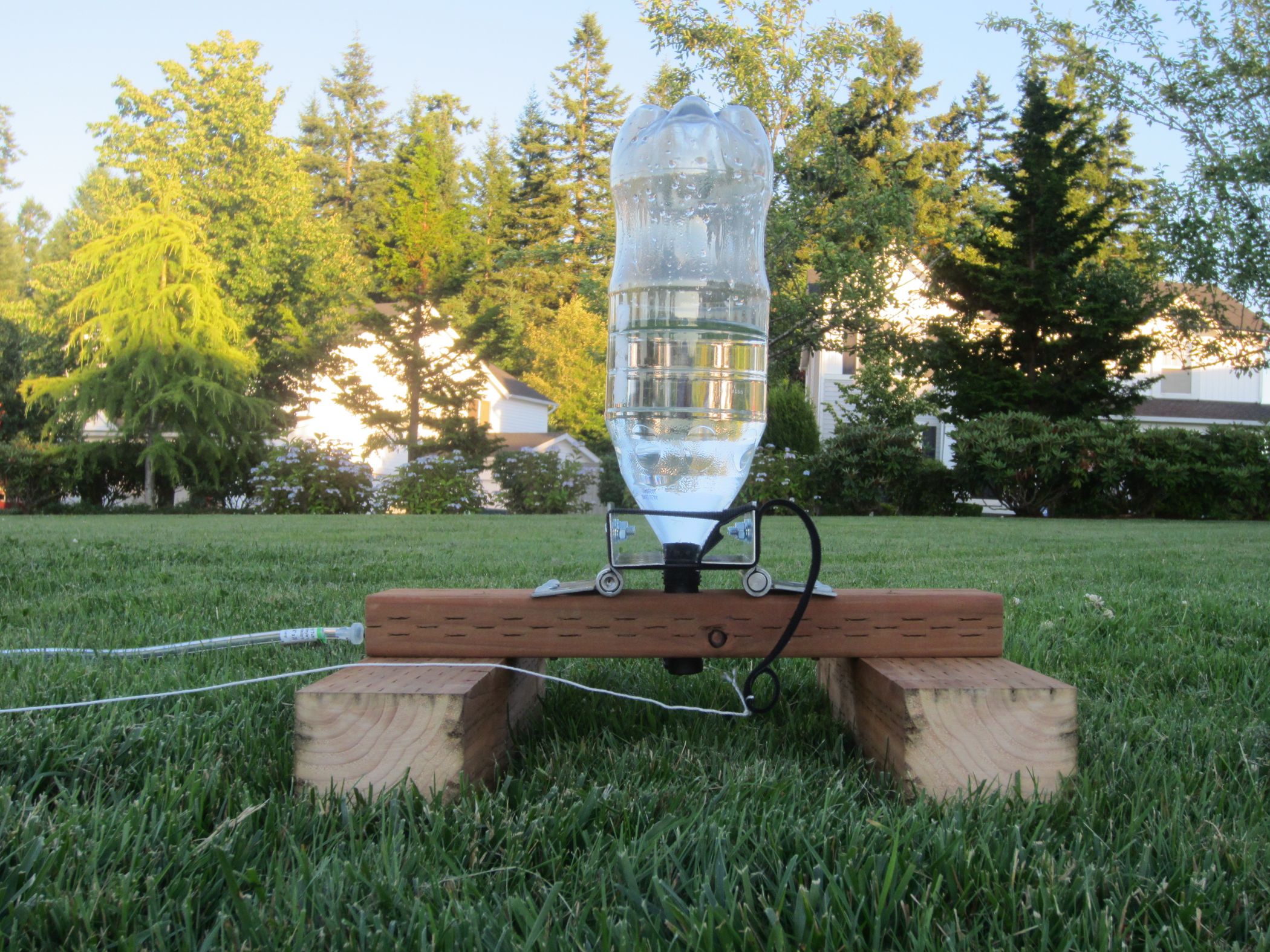 2 Liter Bottle Water Rocket and Launcher Pad : 15 Steps (with Pictures ...