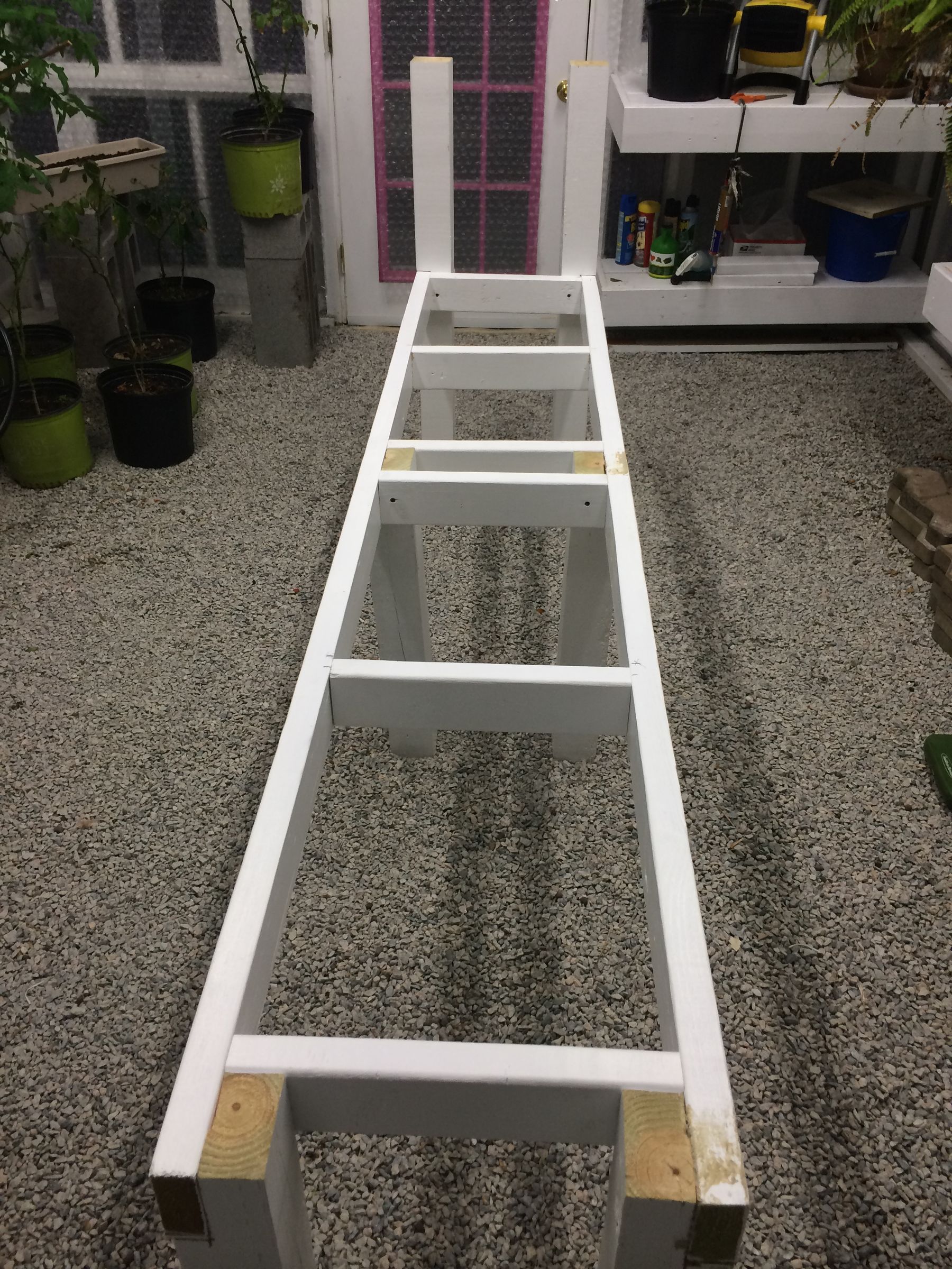 Dutch Bucket Grow Table : 19 Steps - Instructables