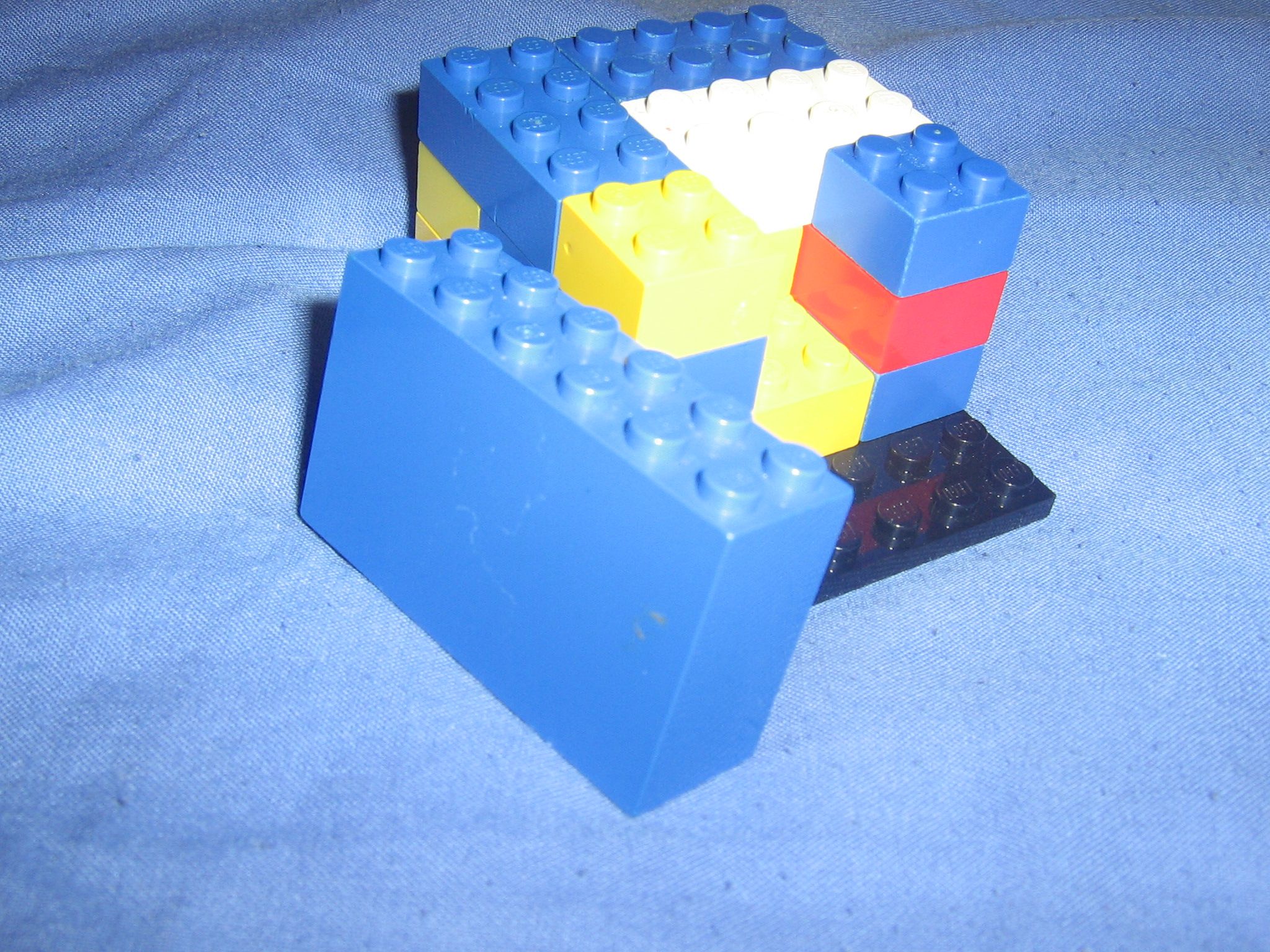 How to Make a LEGO Desk Tripod : 6 Steps - Instructables