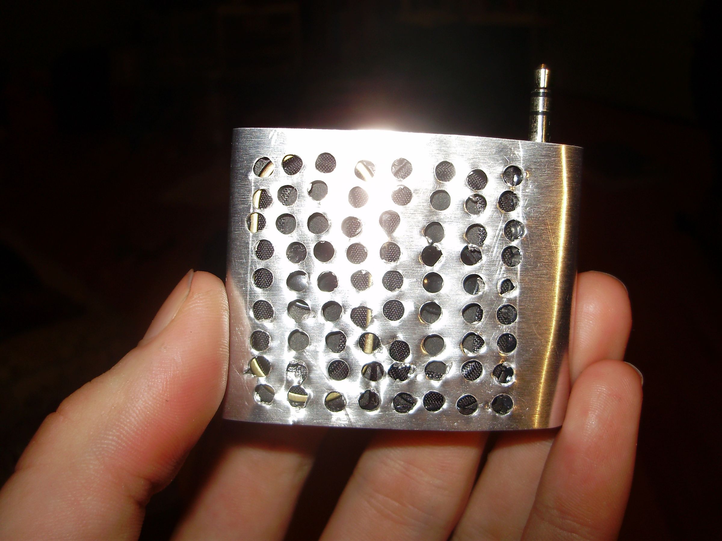 Ultra Portable Ipod Speakers : 6 Steps - Instructables