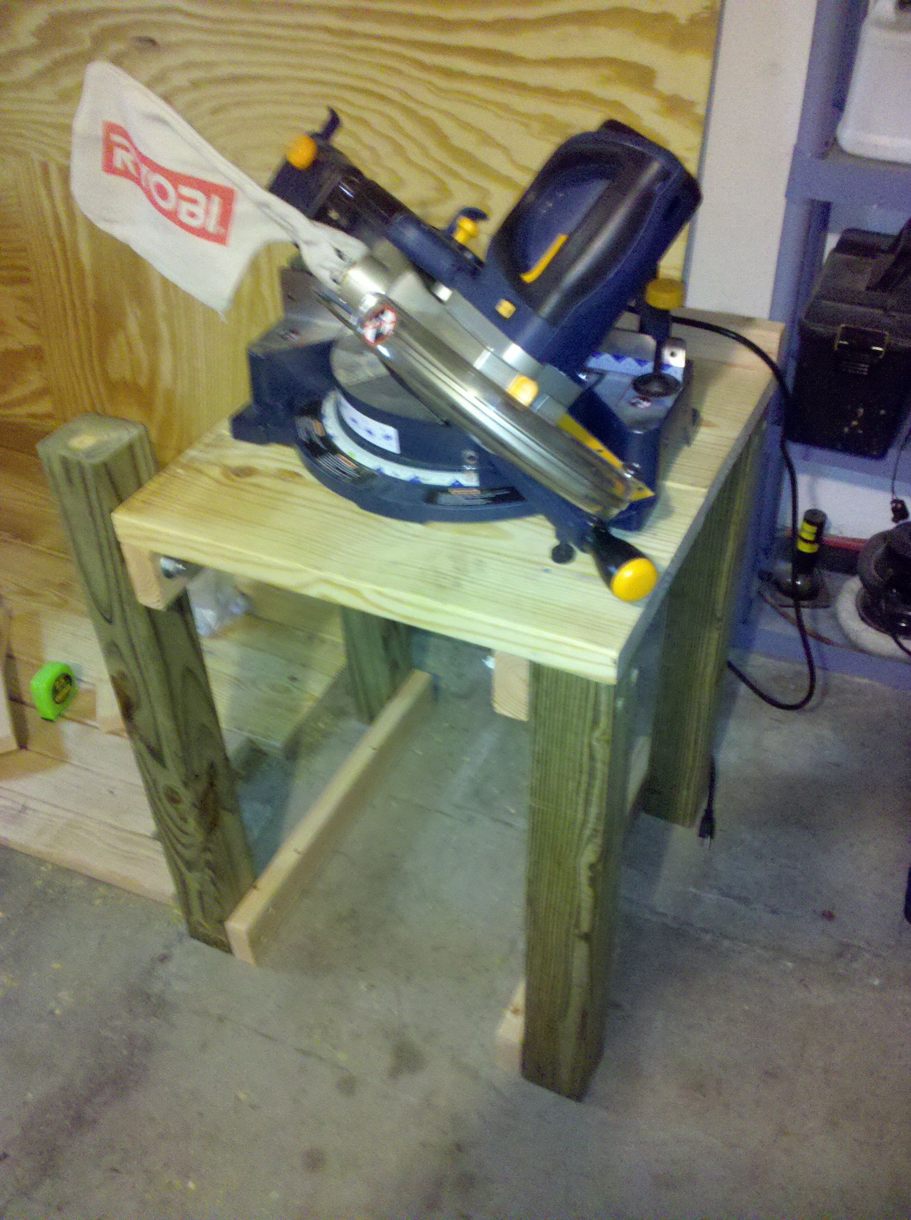 Easy Assemble/disassemble Wooden Work Bench - Instructables