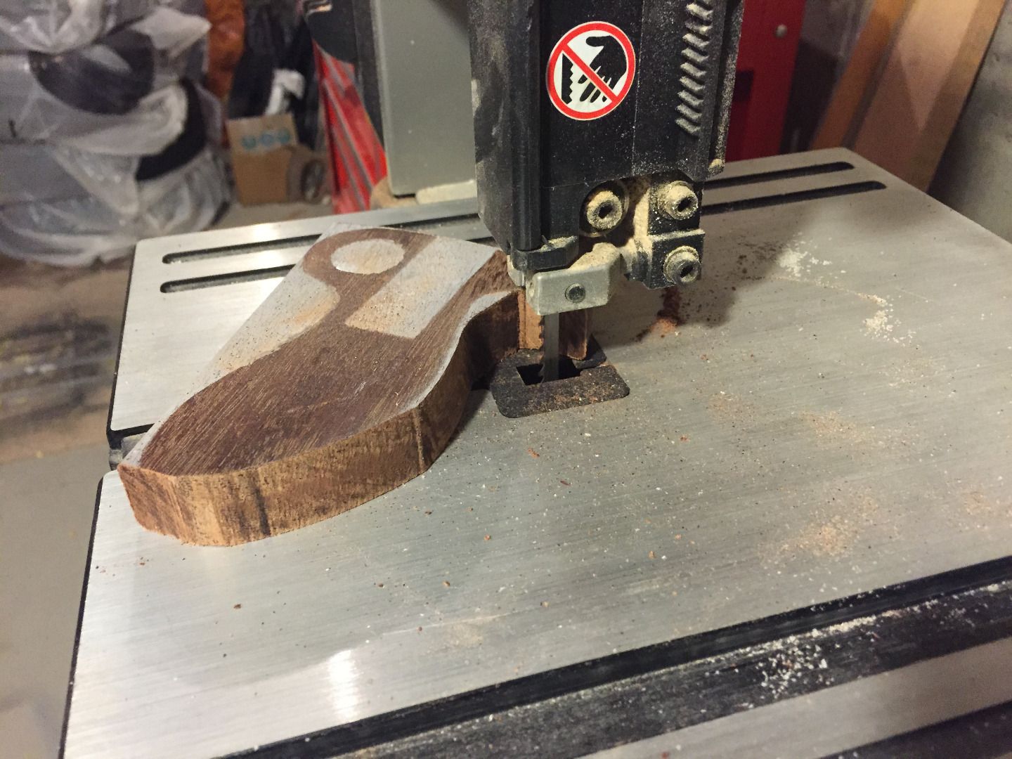 Powerful Laminated Wood Slingshot : 12 Steps (with Pictures ...