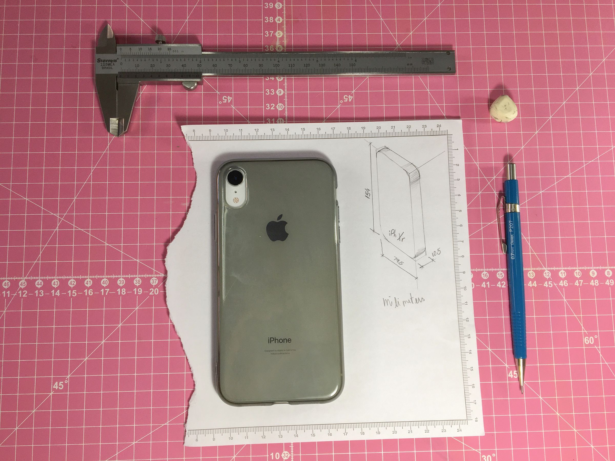 DIY Paper Smartphone Holder : 11 Steps (with Pictures) - Instructables
