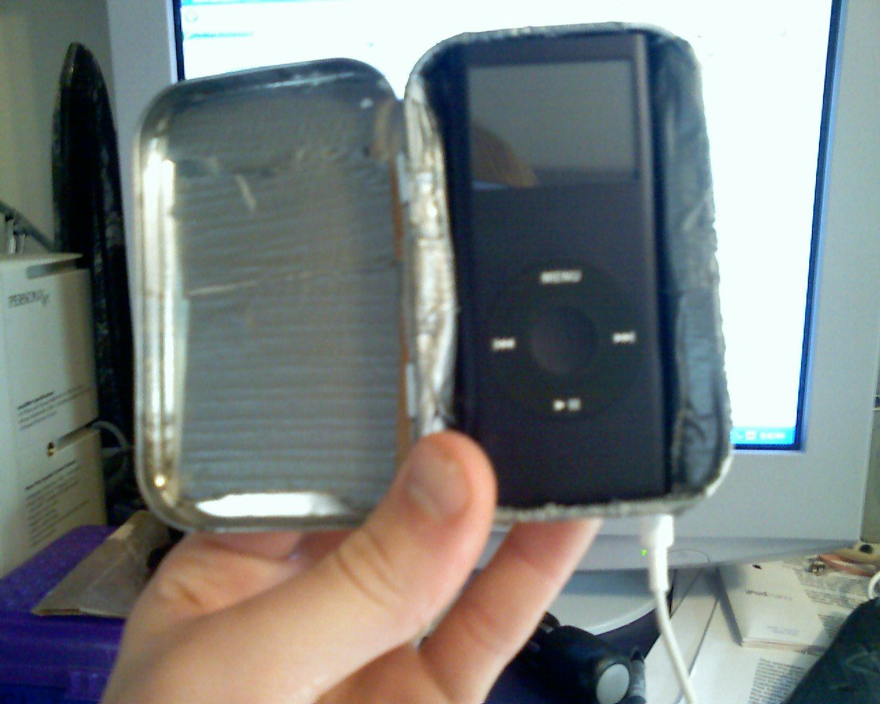 Altoids Tin Ipod Case : 4 Steps - Instructables