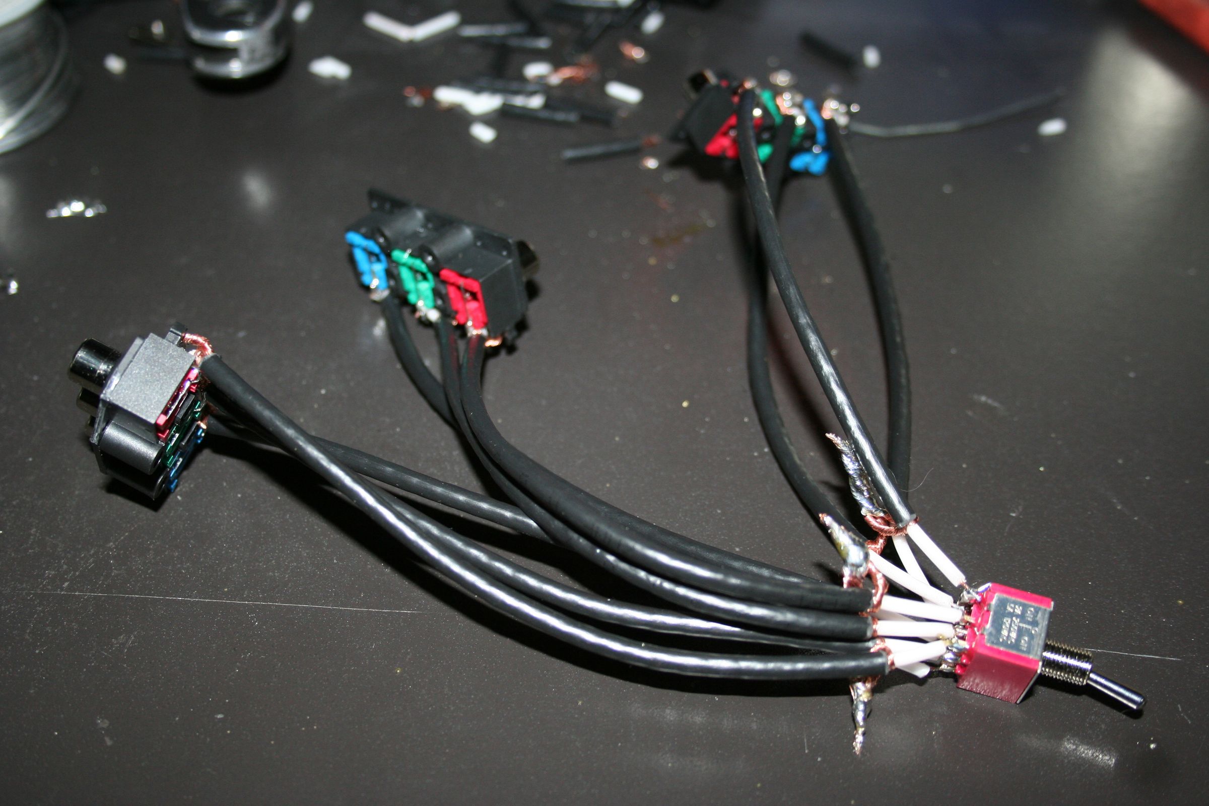 Very Simple Component Video Switch Box : 8 Steps - Instructables