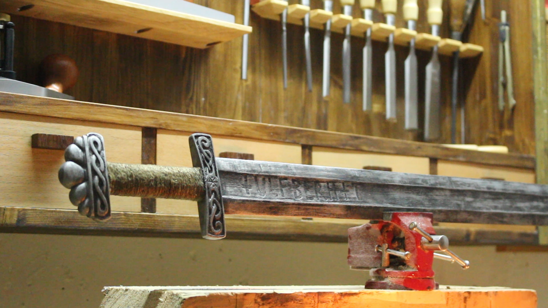 Real Metal Looking Sword Out of Pallet Wood : 7 Steps (with Pictures ...