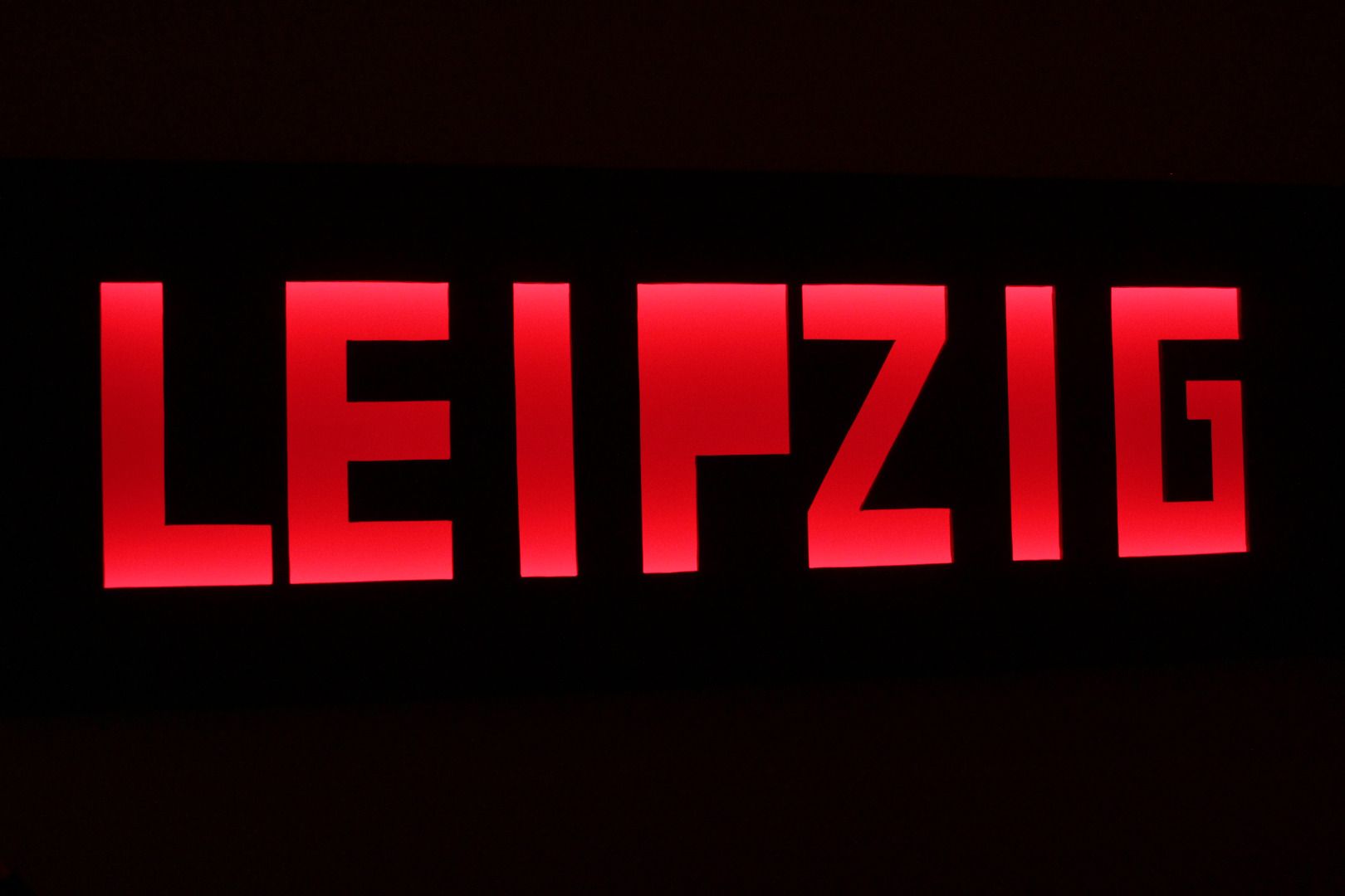 How to Make a Huge Light Up LED Sign : 4 Steps (with Pictures ...