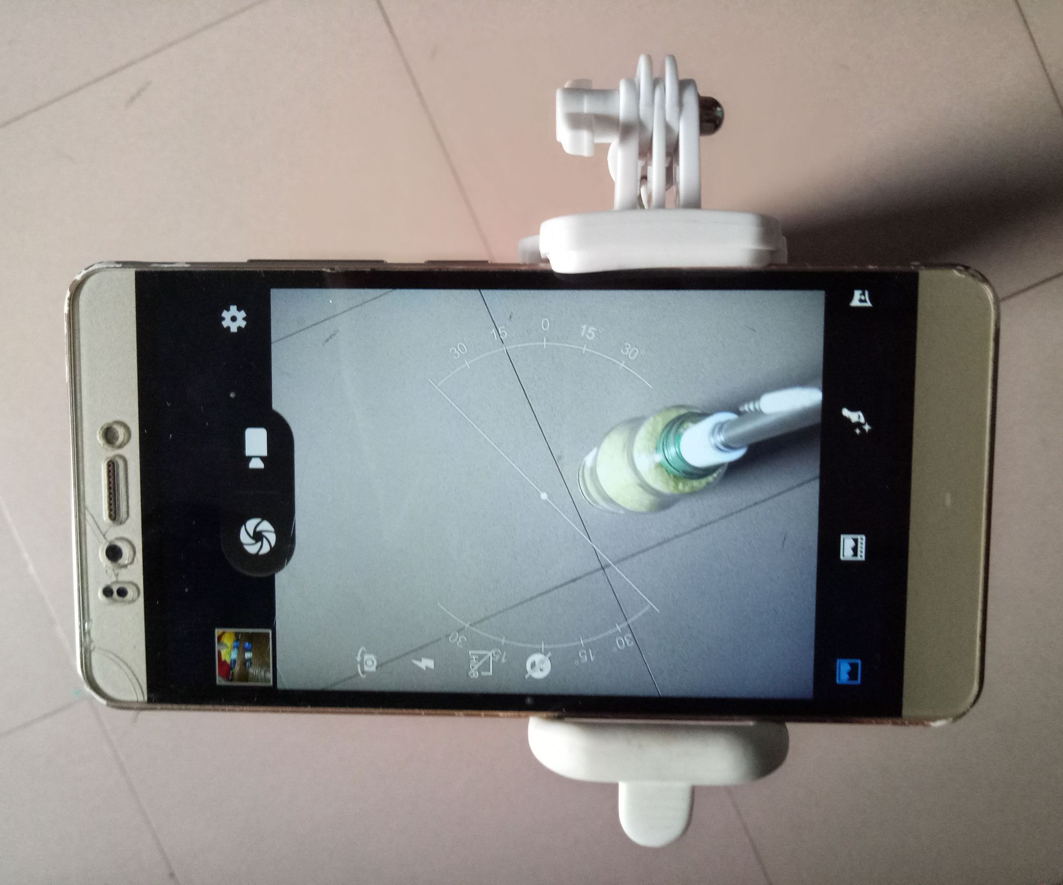 Simple Camera Stand Using Bottle : 3 Steps (with Pictures) - Instructables