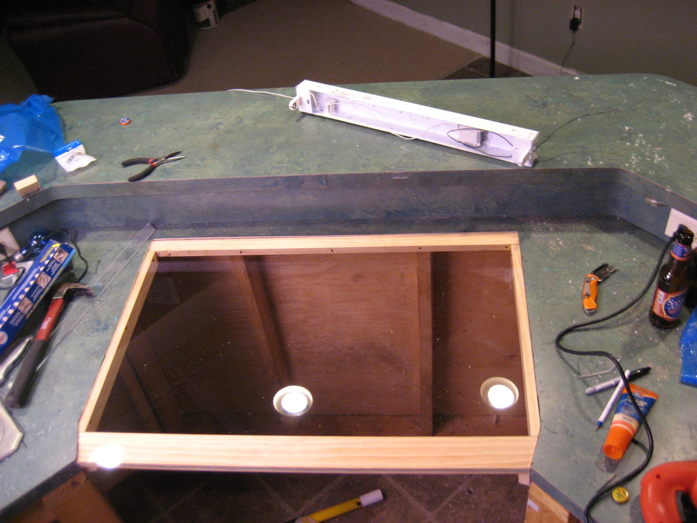 Hydroponic Bar Table : 9 Steps - Instructables