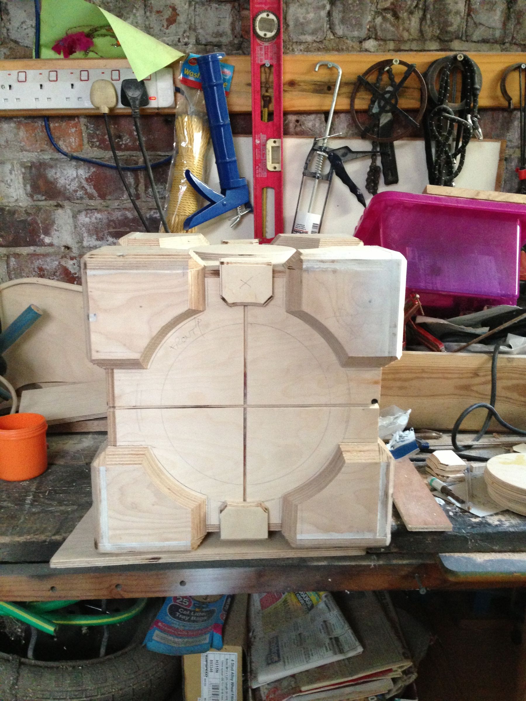 Portal Companion Cube : 14 Steps (with Pictures) - Instructables