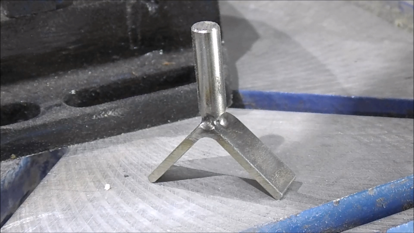 Supereasy Pipe/round Bar Centre Finder : 3 Steps (with Pictures ...