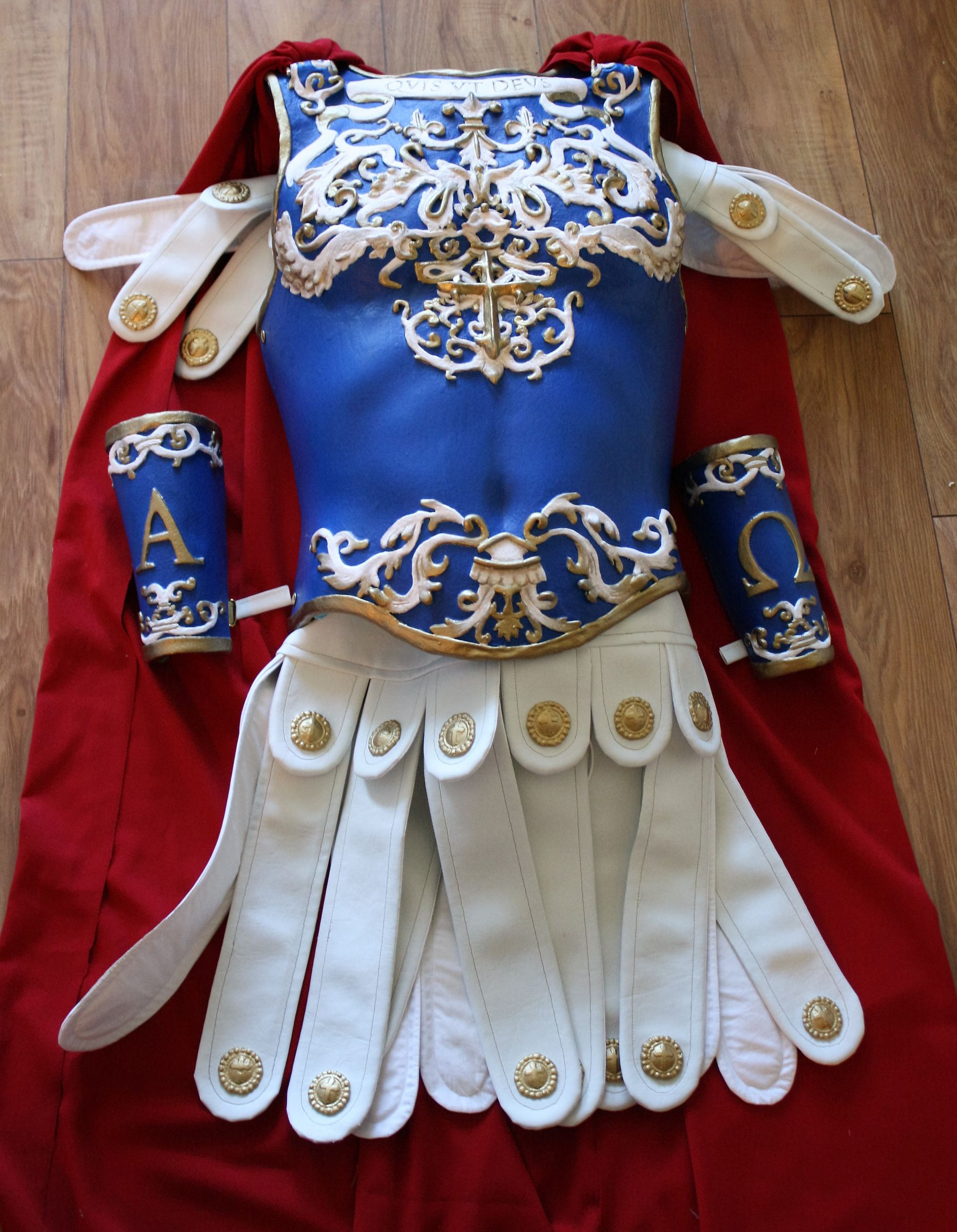 Angelic Armour: Worbla Breastplate and Fabric Gambeson : 9 Steps (with ...