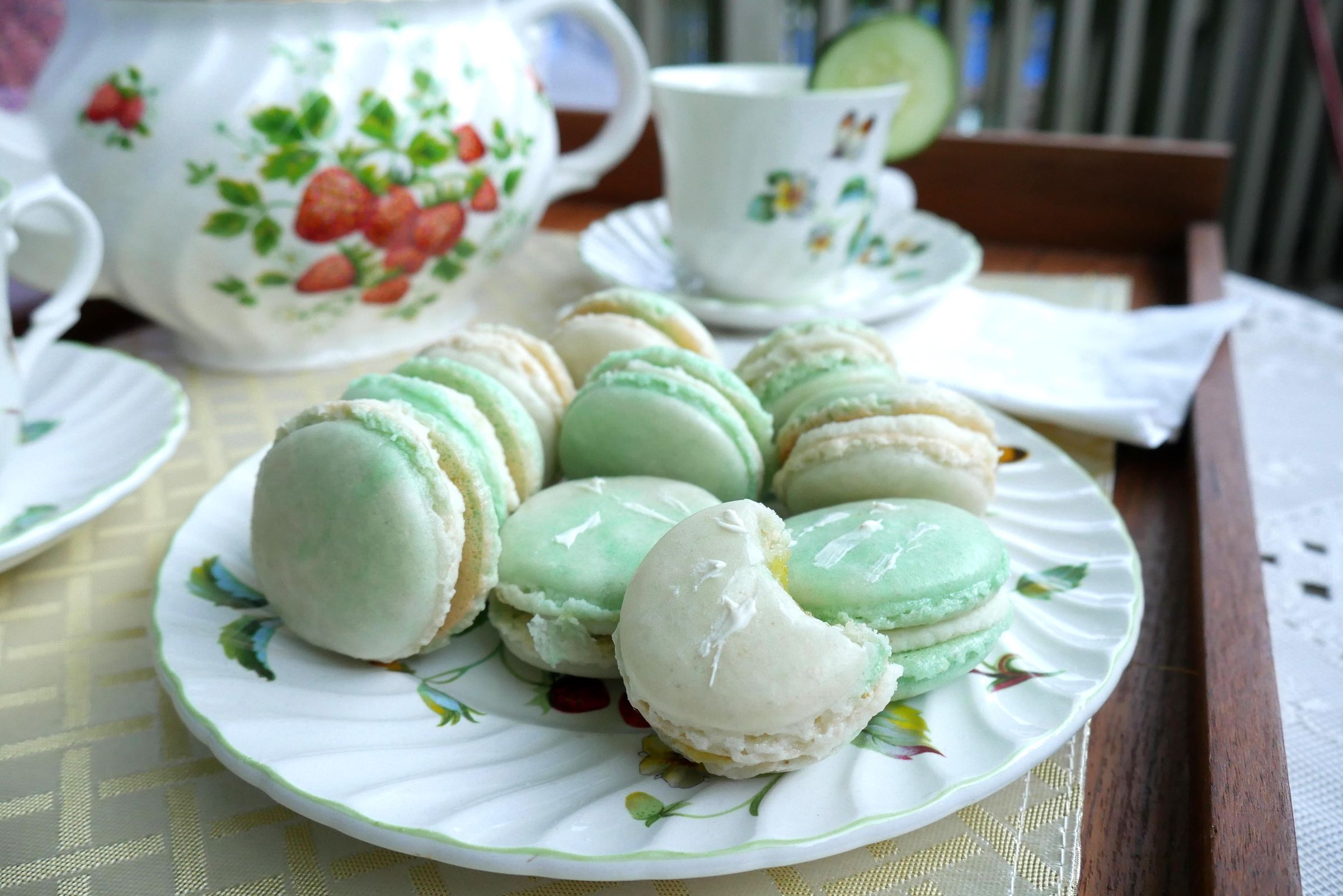 Ginger Ganache Macarons With Cucumber Lemon Curd : 4 Steps (with ...