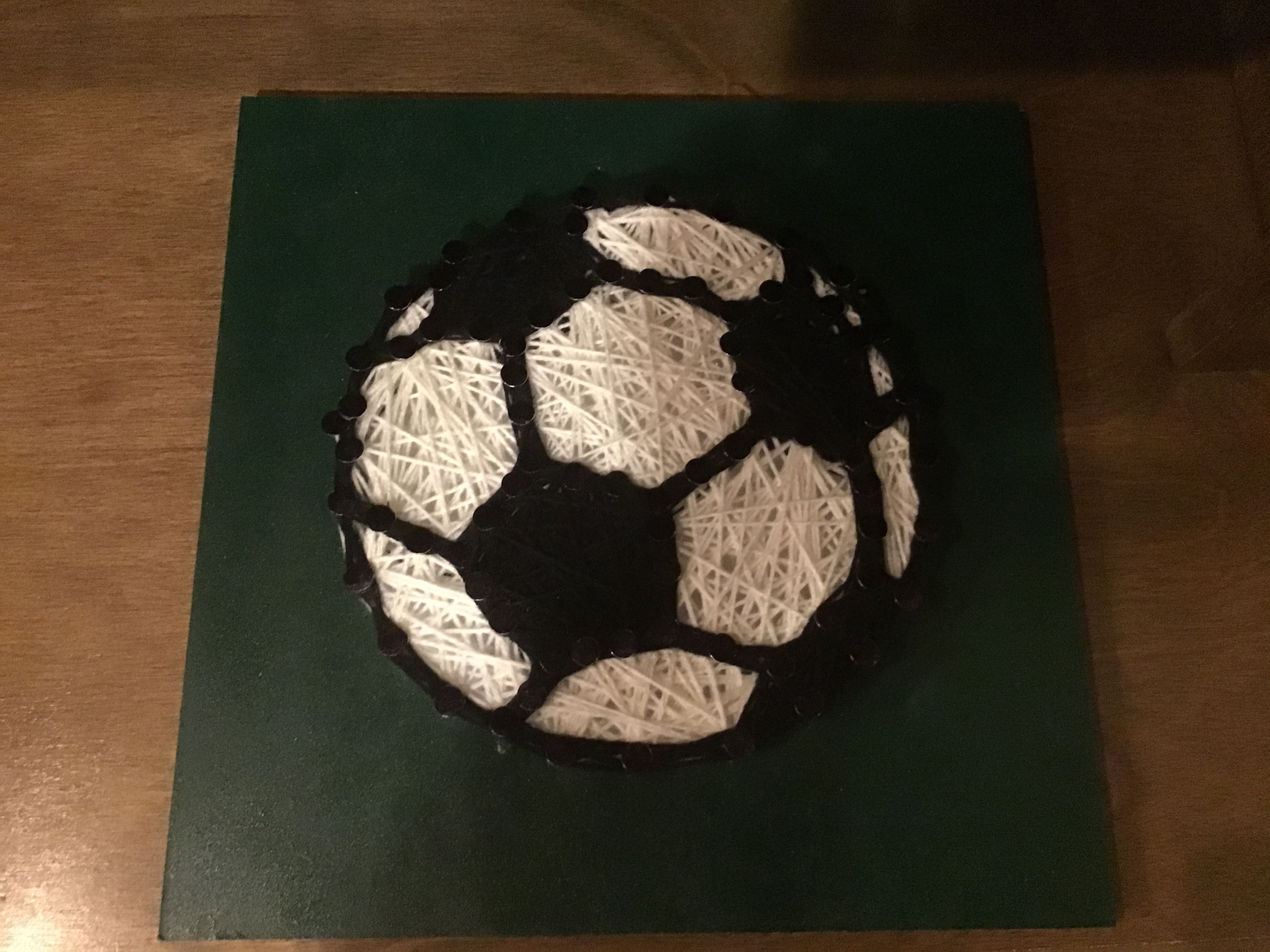 Fun and Easy String Art! : 5 Steps - Instructables