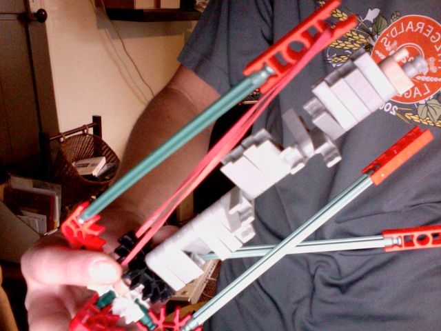 Easy But Powerful Knex Grenade! : 4 Steps - Instructables