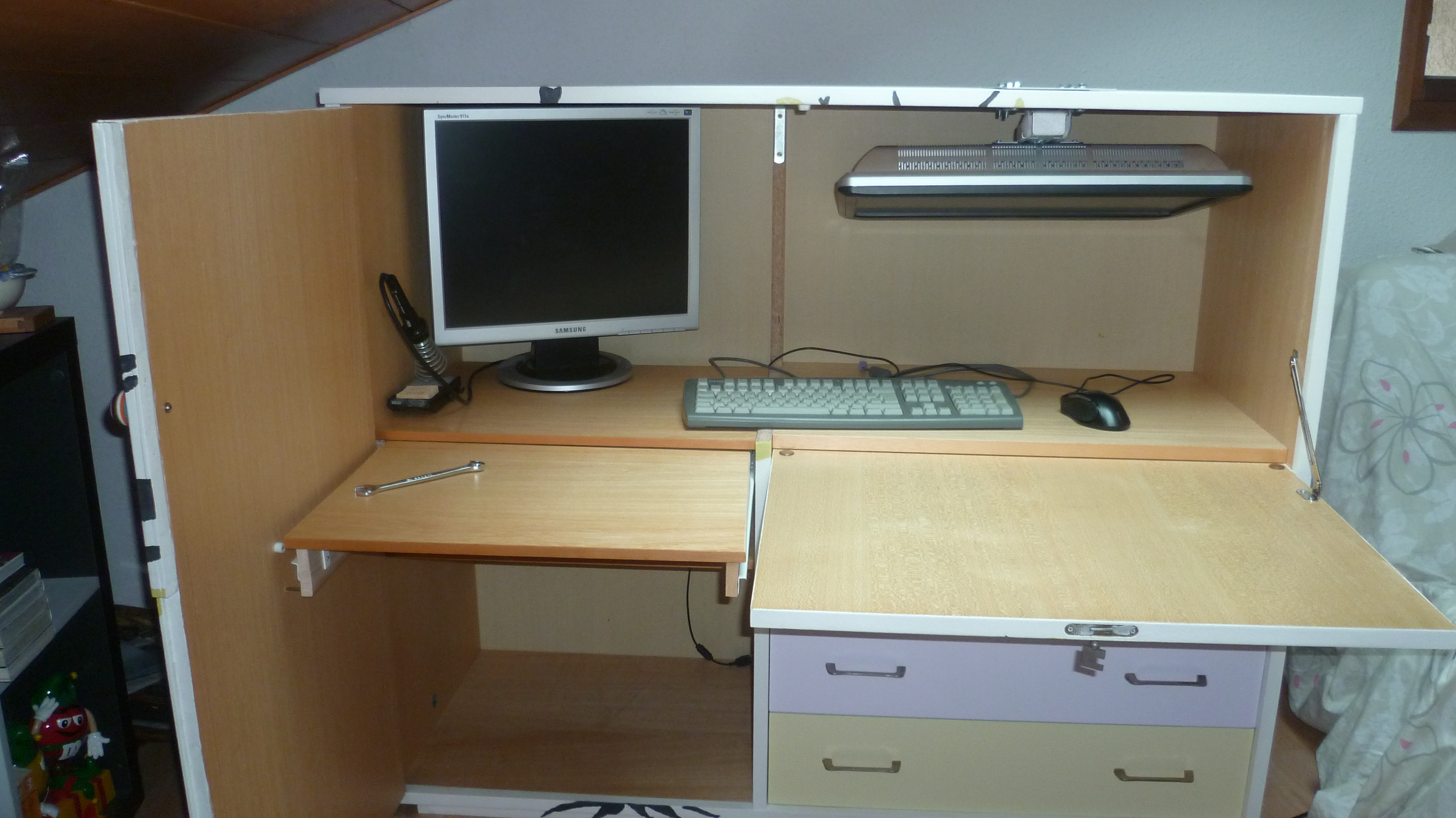 Hidden Workshop : 9 Steps (with Pictures) - Instructables