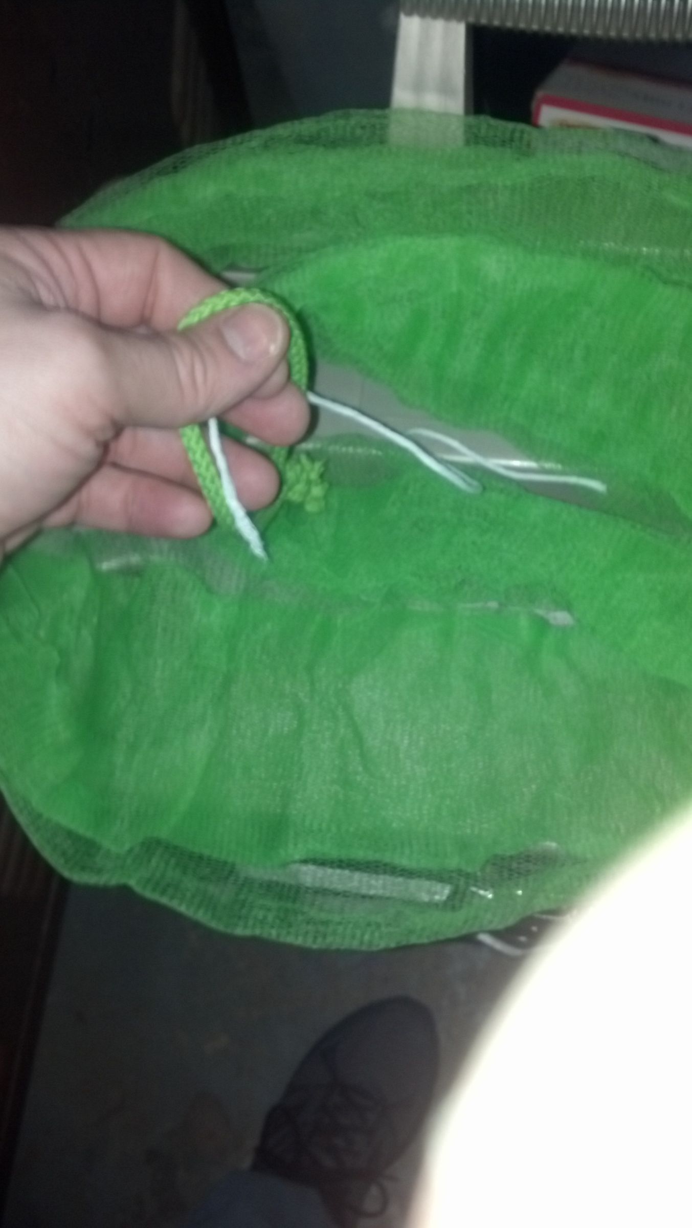 Shower Puff Fix. : 3 Steps - Instructables