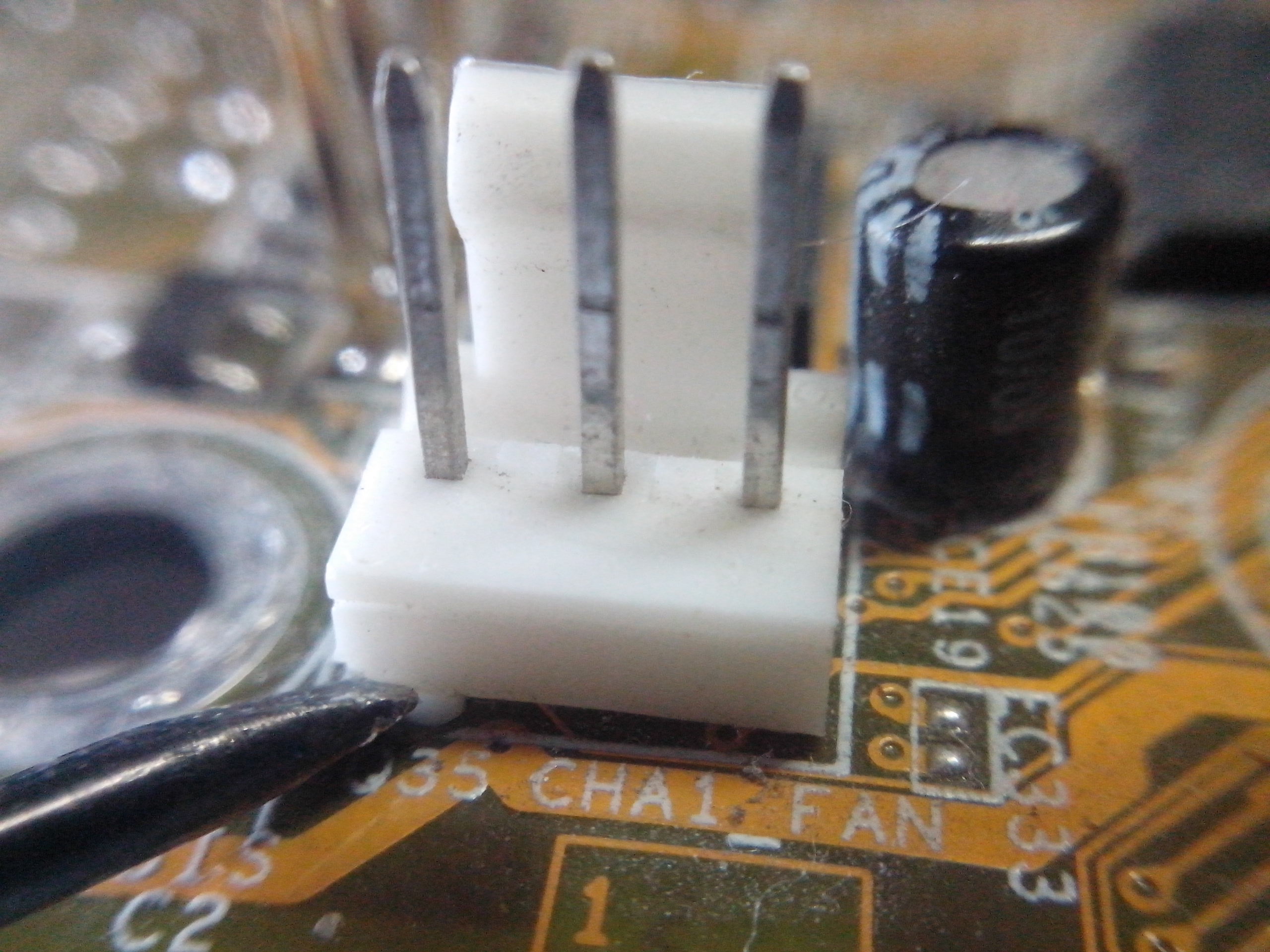 DIY Arduino and Breadboard Jumper Cables From Scrap Electronics : 6 ...