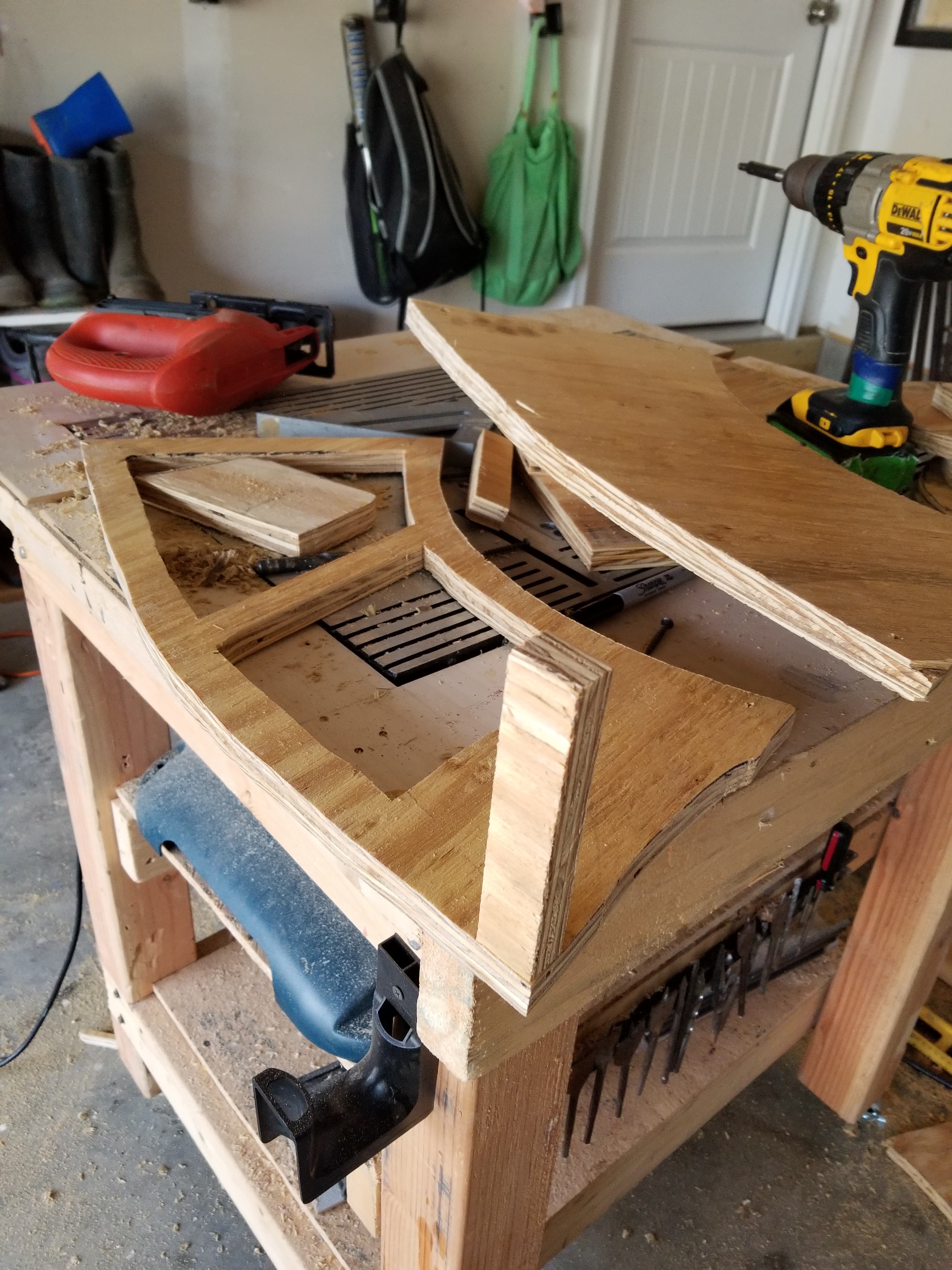 Bendy Clock : 12 Steps (with Pictures) - Instructables