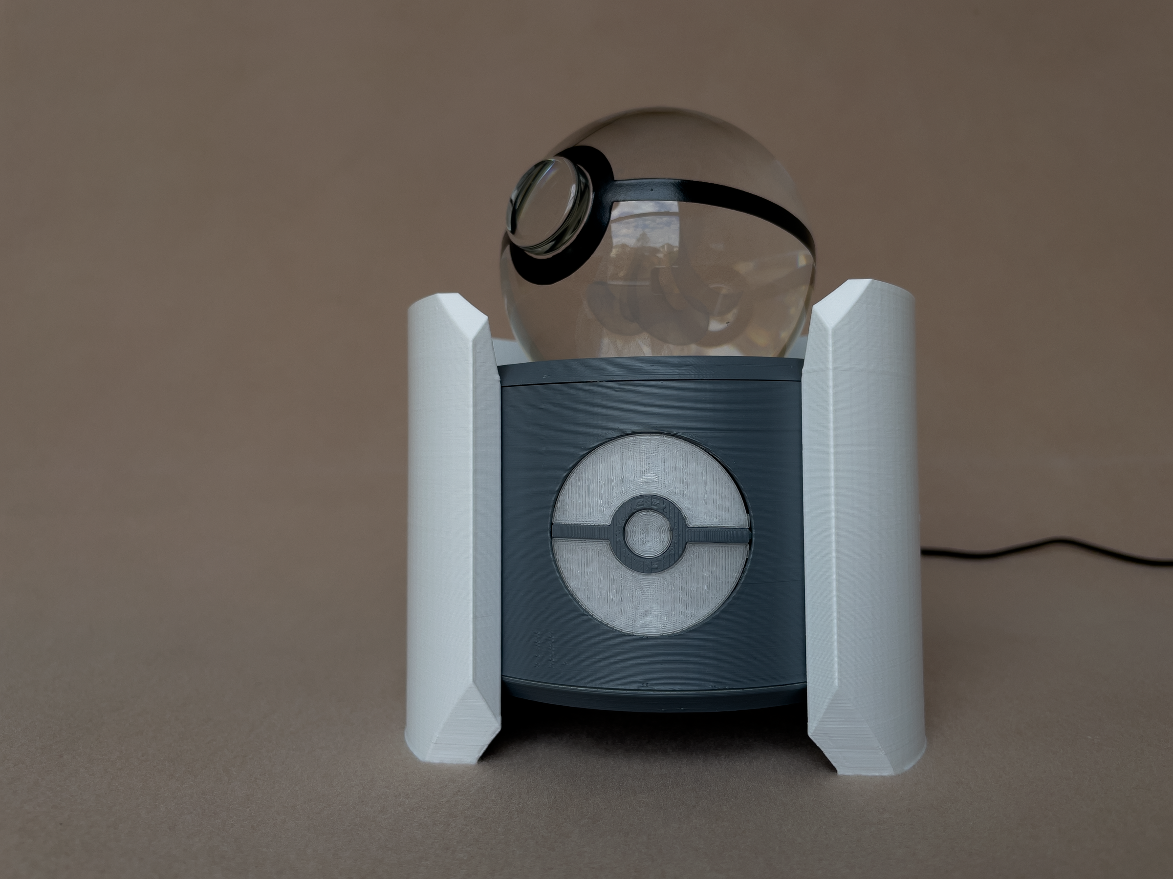 Glass Pokeball Friendship Lamp : 17 Steps (with Pictures) - Instructables