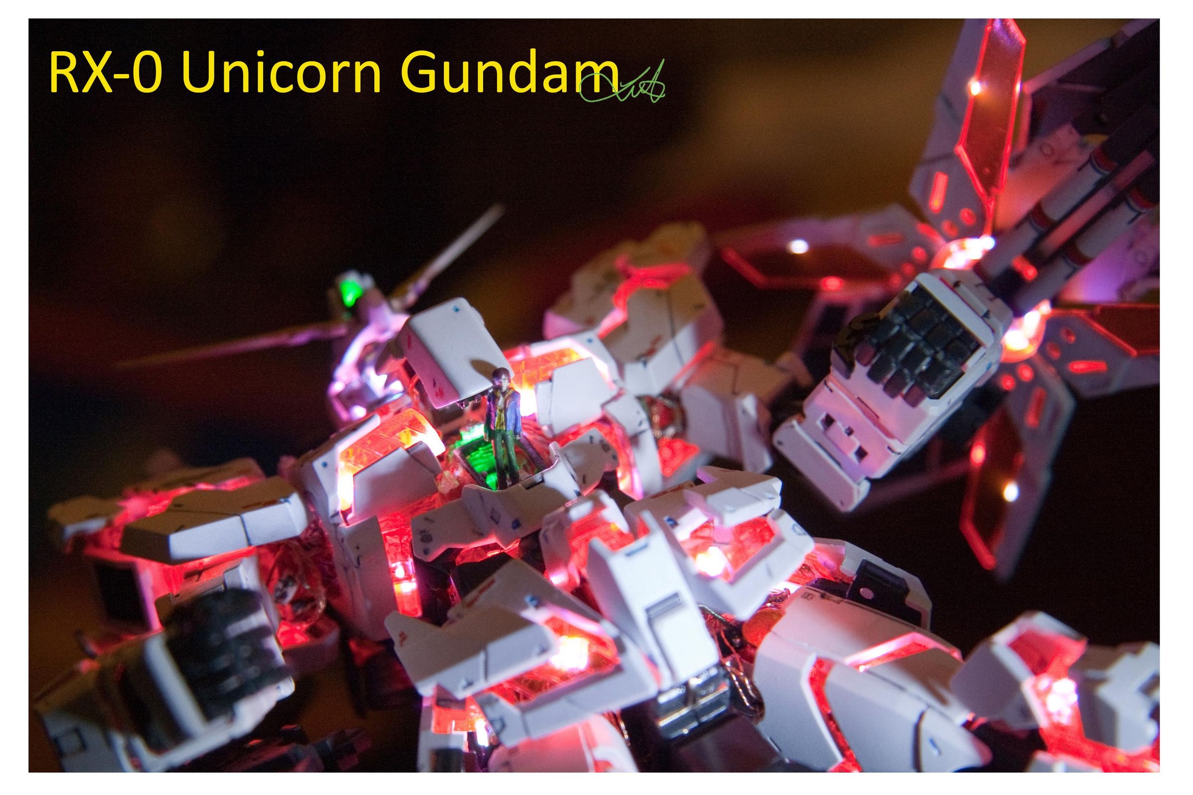 RG 1/144 Unicorn Gundam Using Arduino Nano and Attiny85 : 10 Steps ...