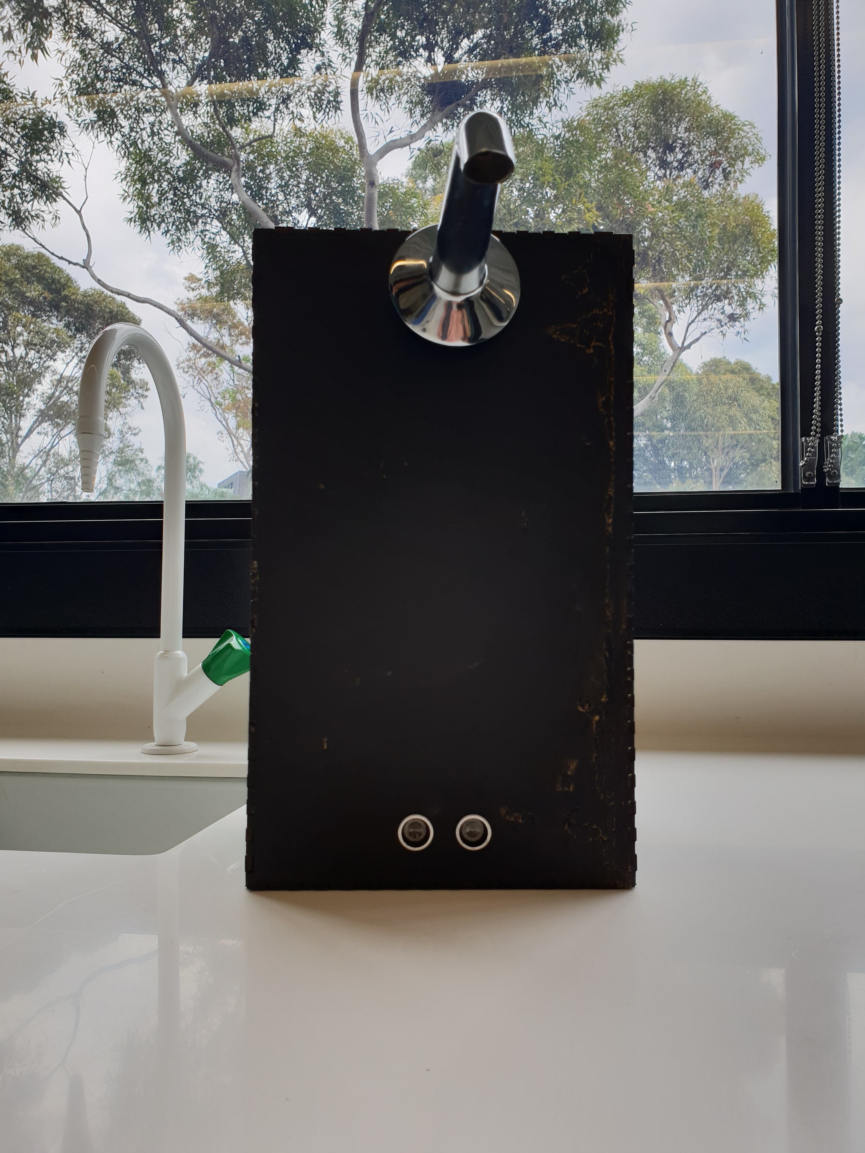 Automatic Arduino Water Dispenser : 9 Steps - Instructables