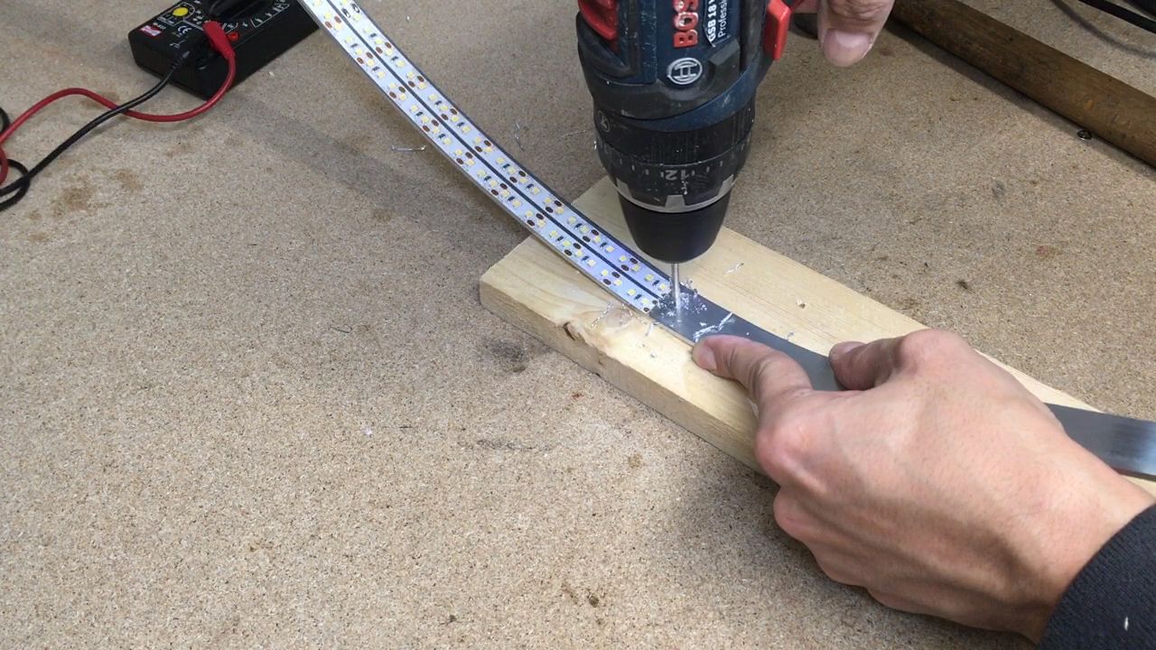 DIY: LED Workbench Light From LED Strips : 7 Steps (with Pictures ...