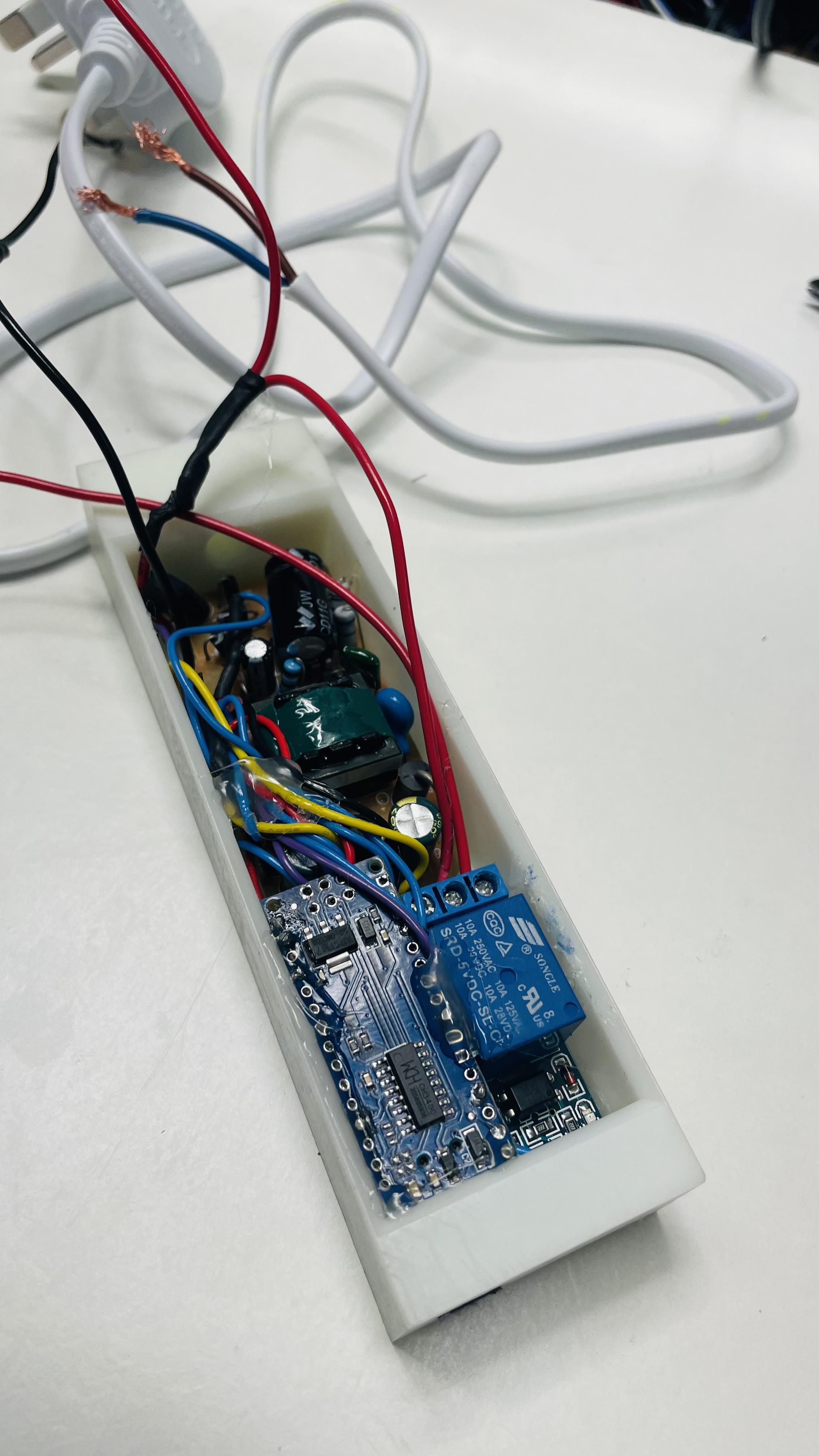 Easy Smart Clap Lamp : 5 Steps - Instructables