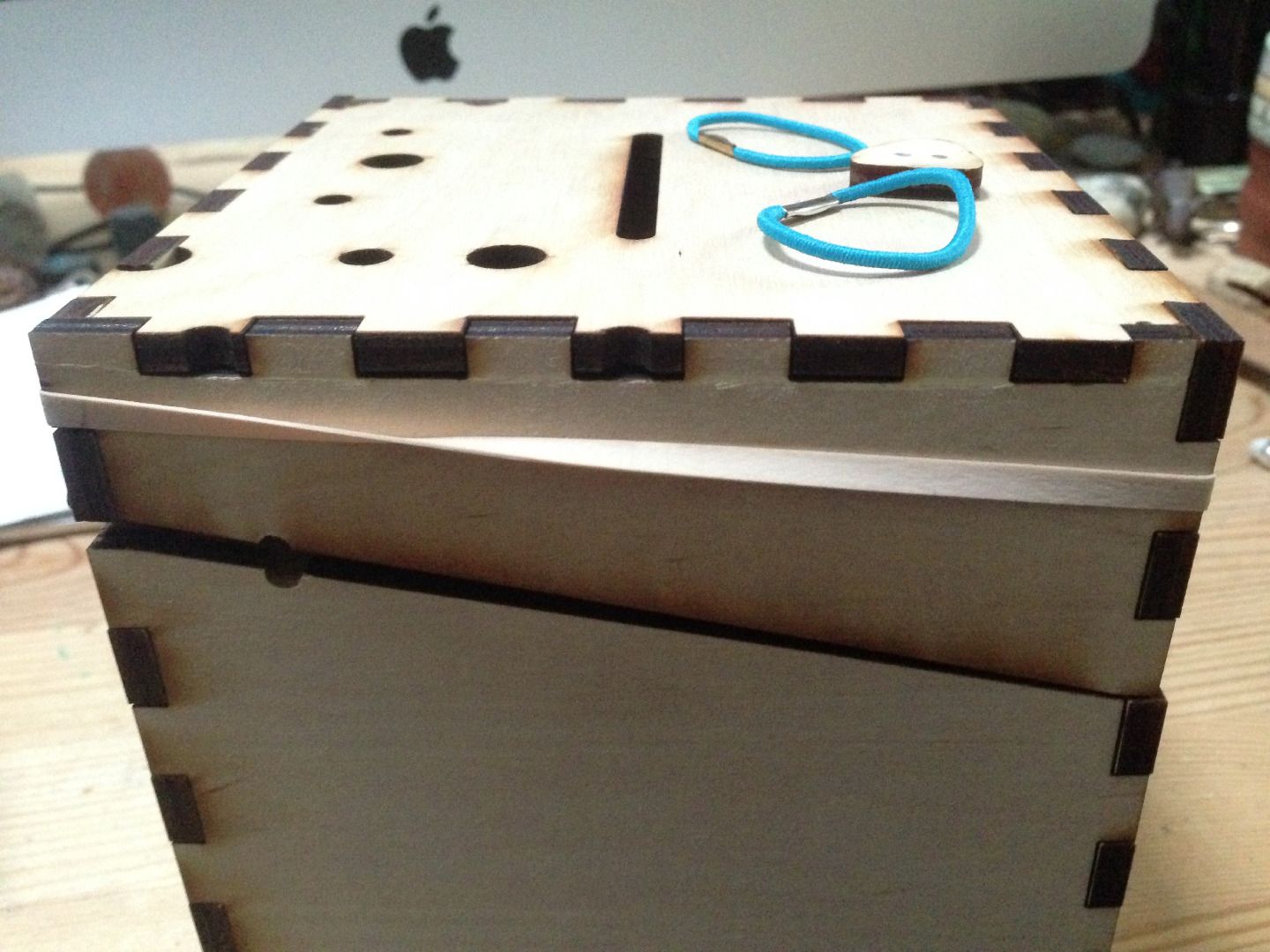 Coil Hinged Box : 9 Steps (with Pictures) - Instructables