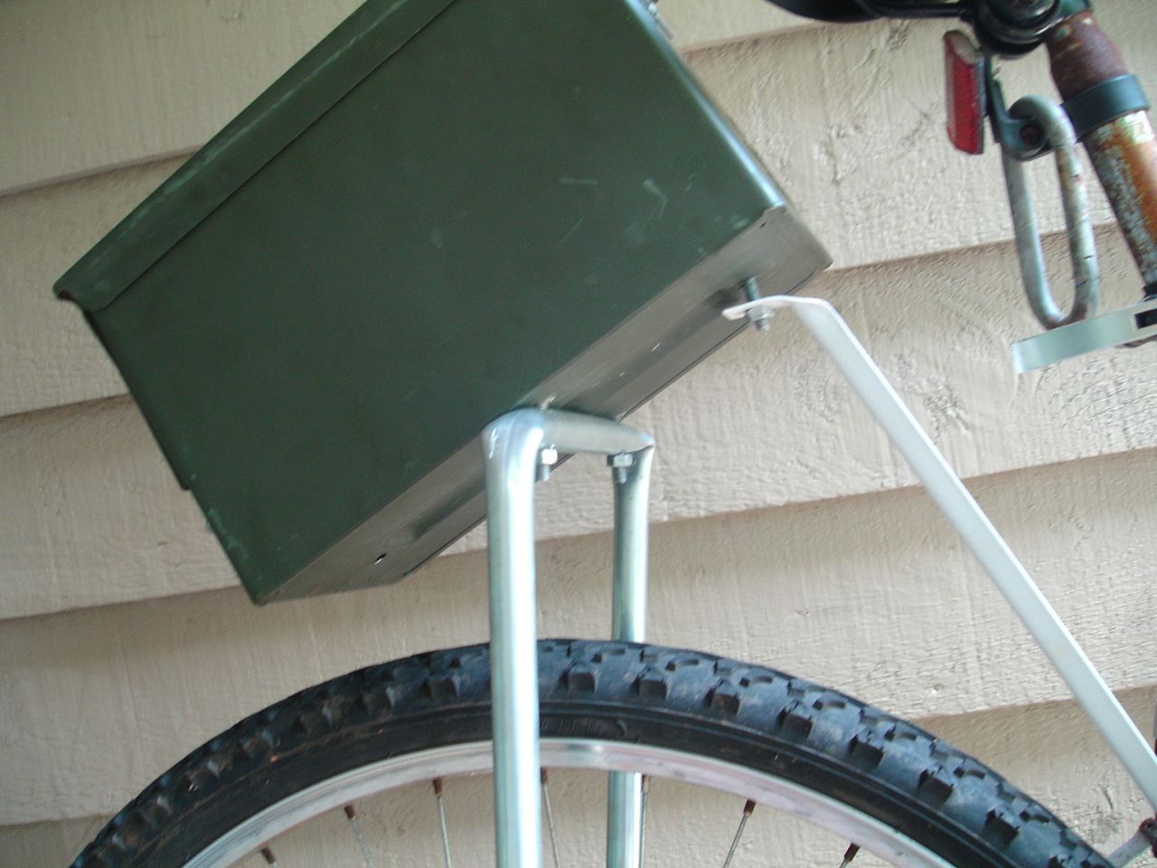 Full Suspension Bike Rack From Scrap! : 11 Steps - Instructables