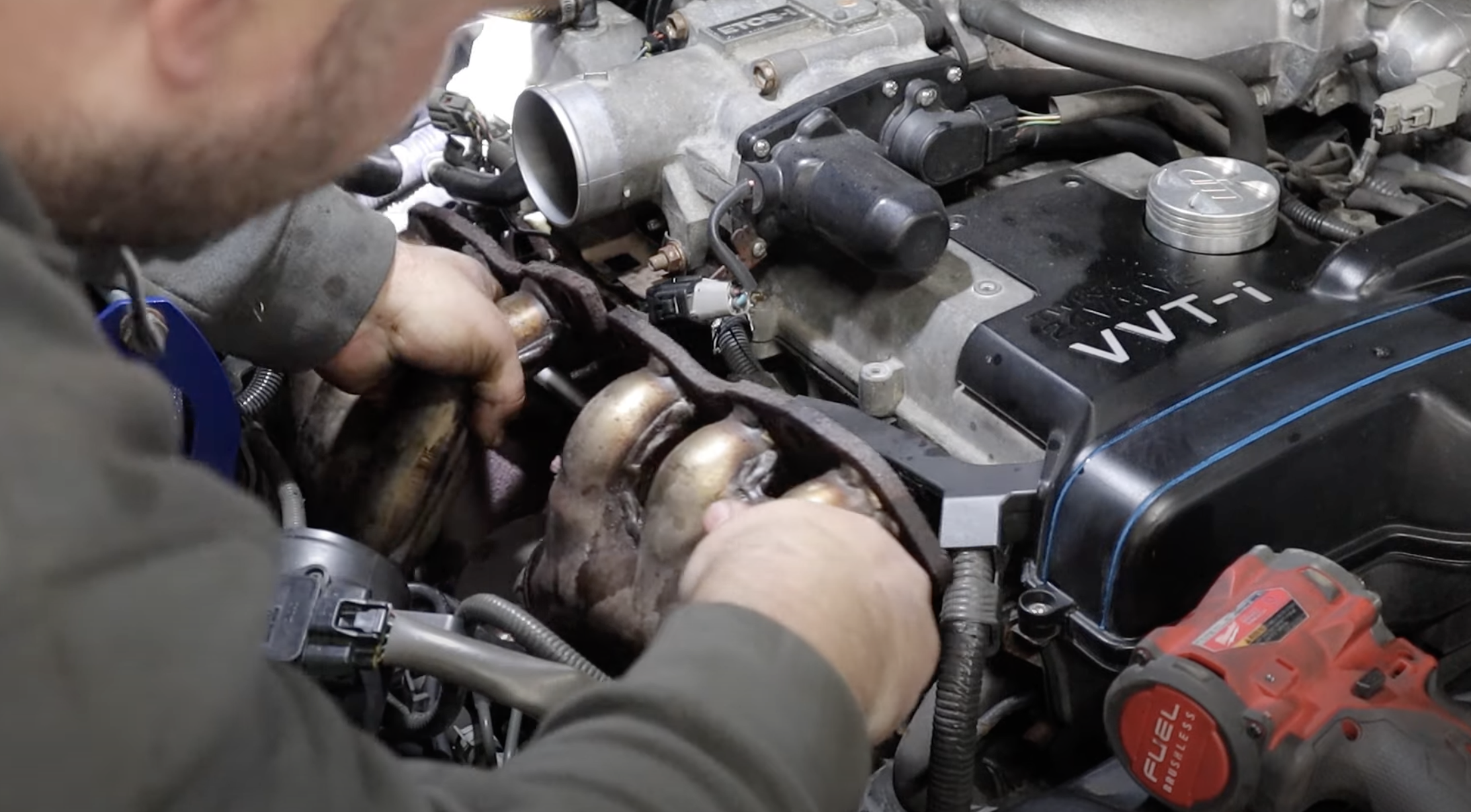 How to Install a Header | Lexus IS300 : 5 Steps - Instructables