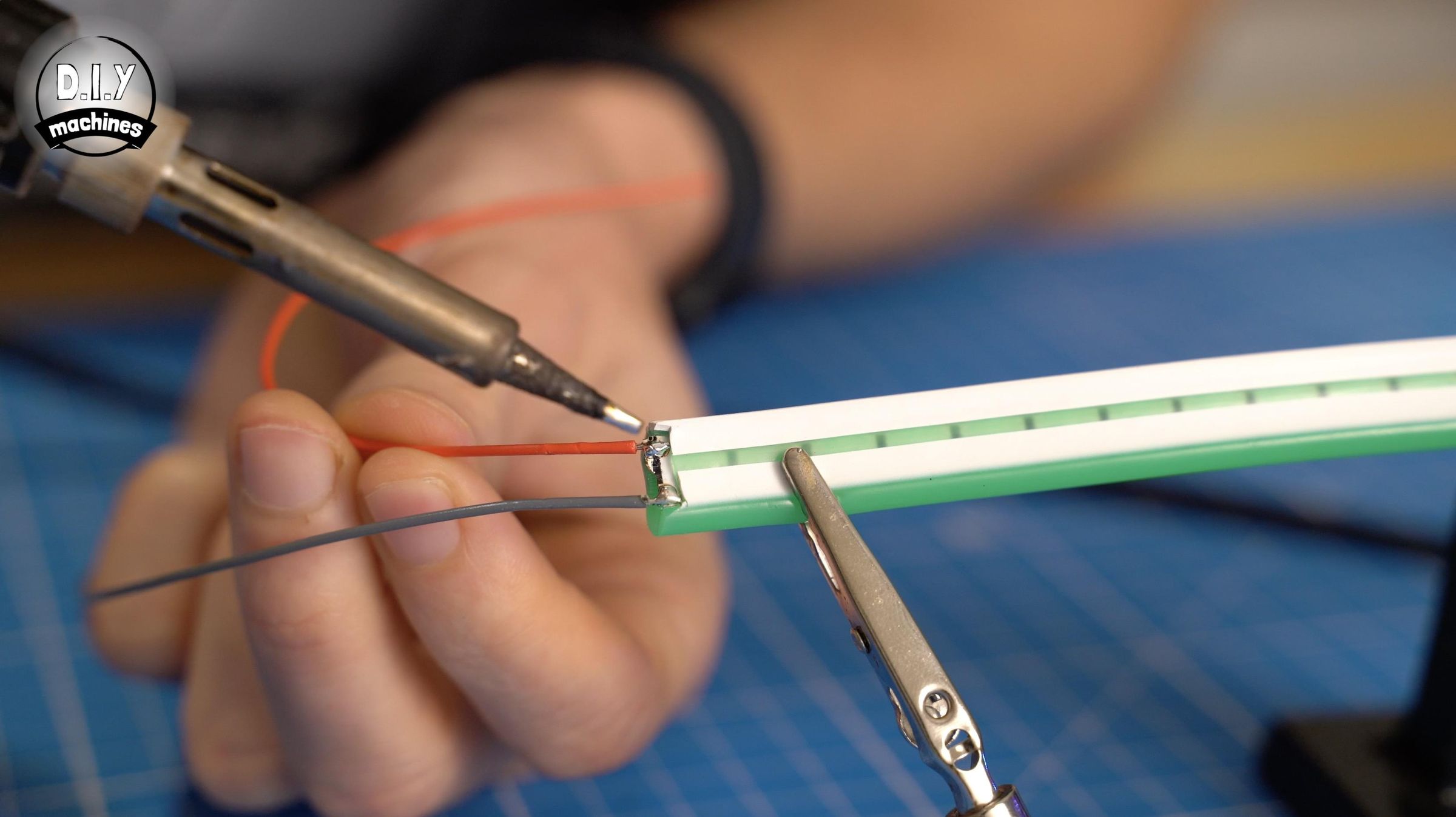 Make Your Own Customisable Desktop LED Neon Signs / Lights : 18 Steps ...