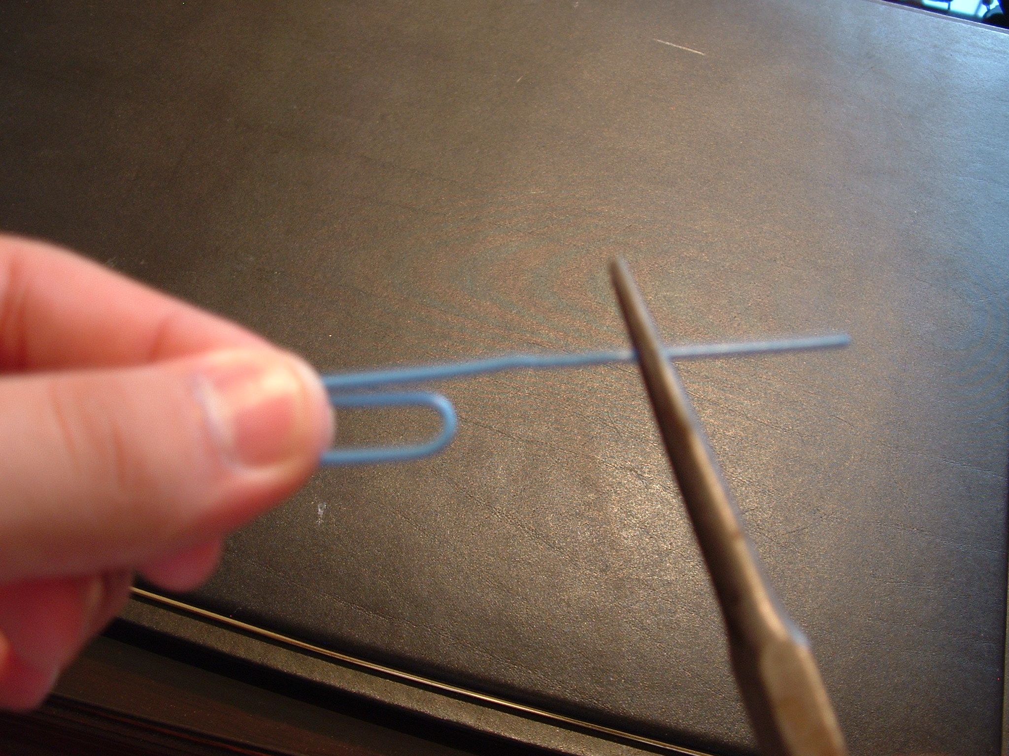 Make a Nice and Cheap Paperclip Top : 12 Steps - Instructables