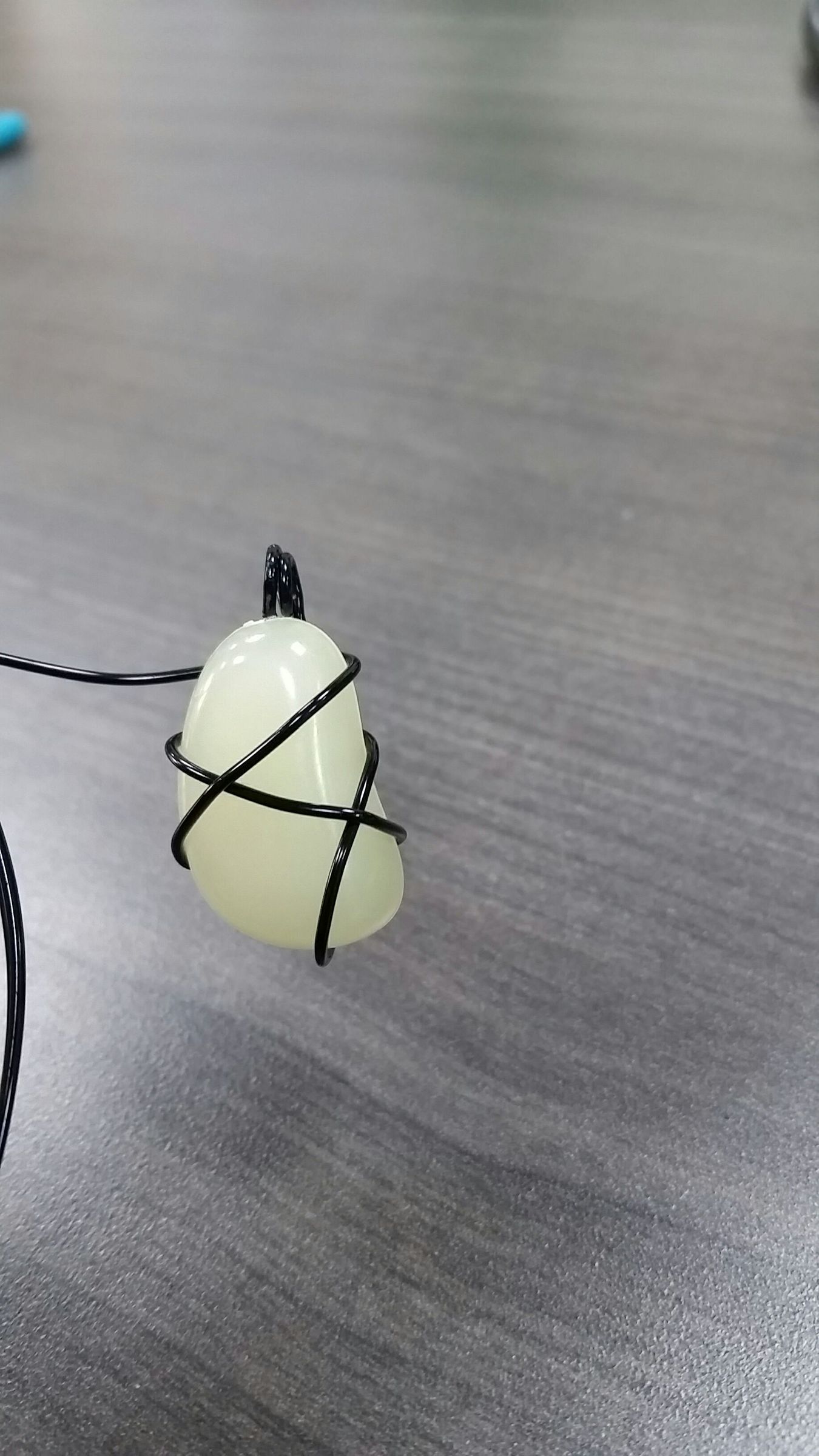 Glow in the Dark Wire Wrapped Pendant : 5 Steps (with Pictures ...