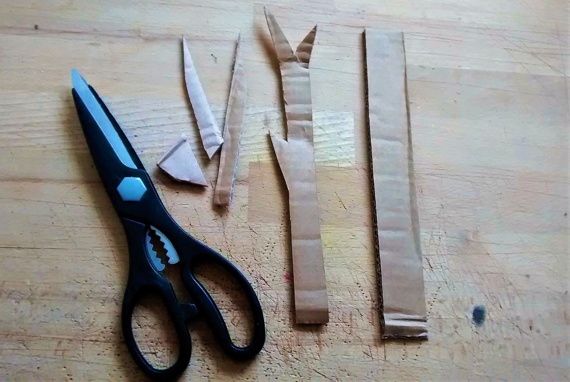 Pretty Realistic Cardboard Antlers : 5 Steps (with Pictures ...