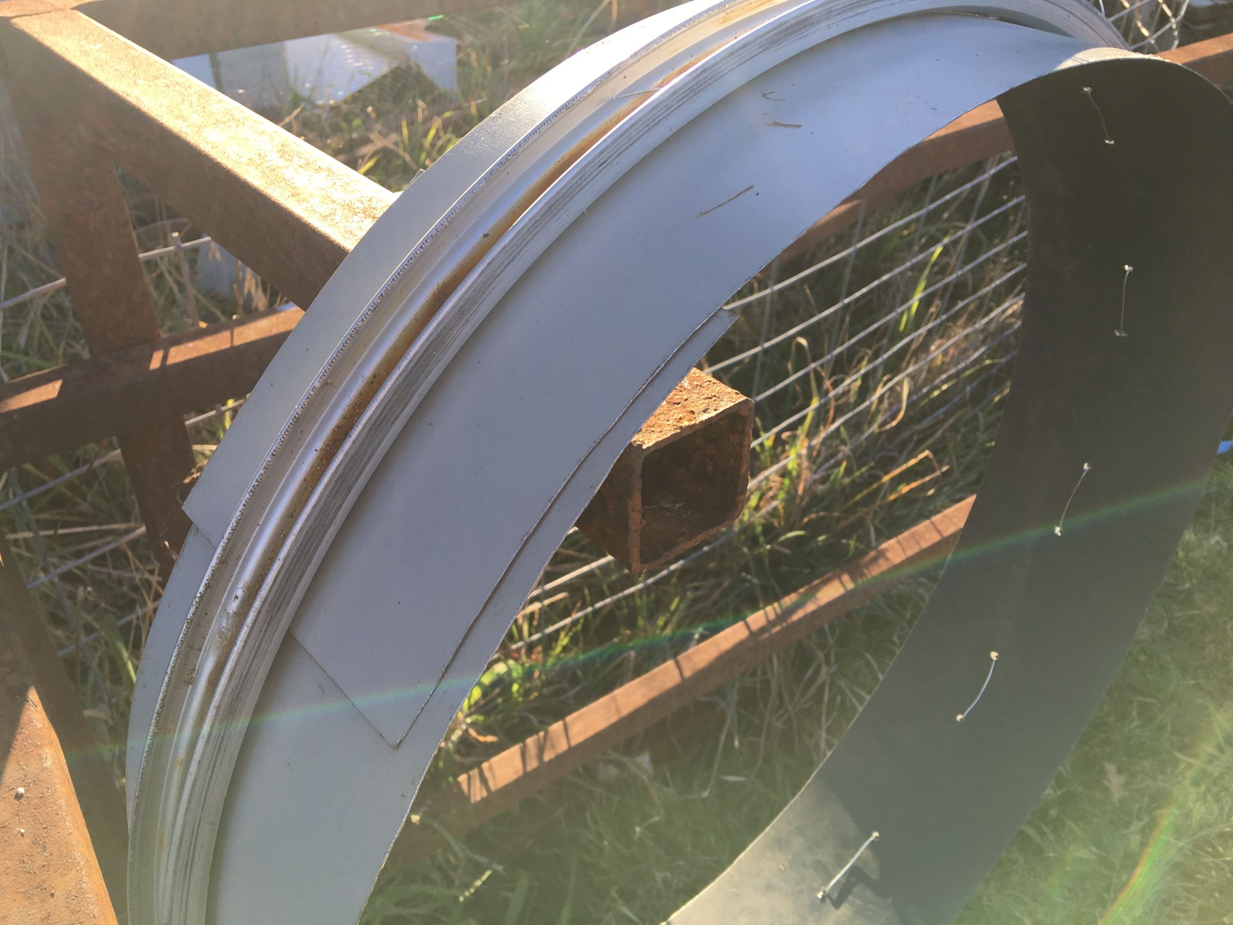 Building a Soil Sifter / Rotary Trommel : 7 Steps (with Pictures ...