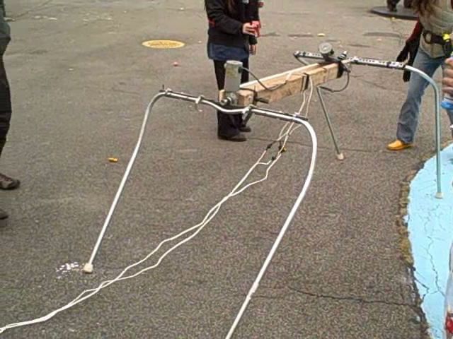 Large Dancing Robot : 8 Steps (with Pictures) - Instructables