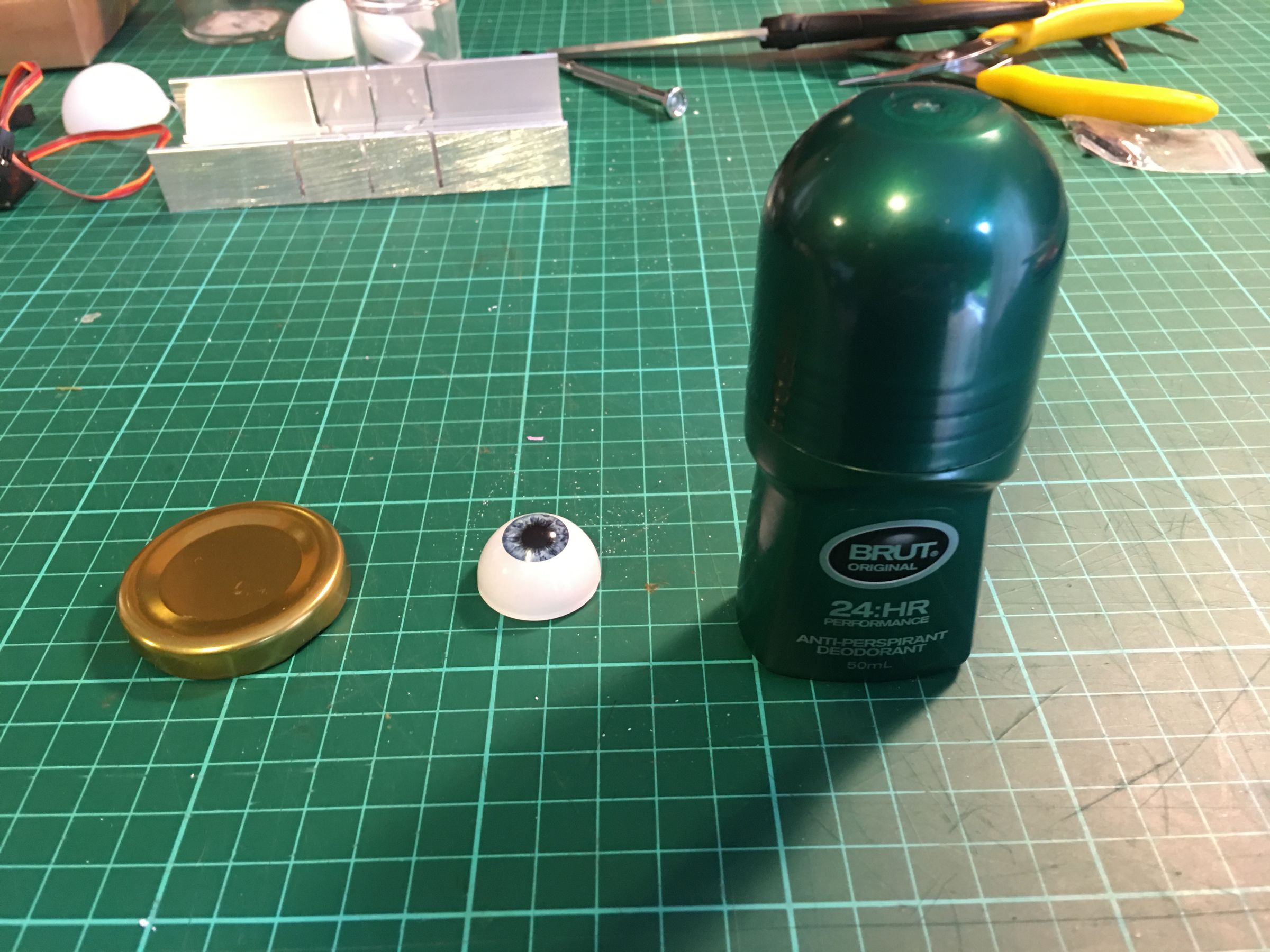 Mad Eye Moody - Moving Eyeball Prop : 9 Steps (with Pictures ...