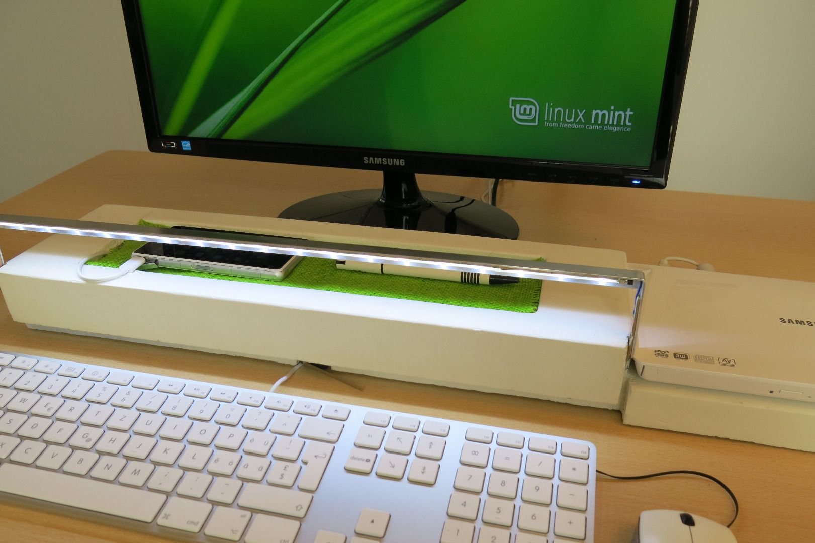 Concrete LED Lamp : 15 Steps (with Pictures) - Instructables