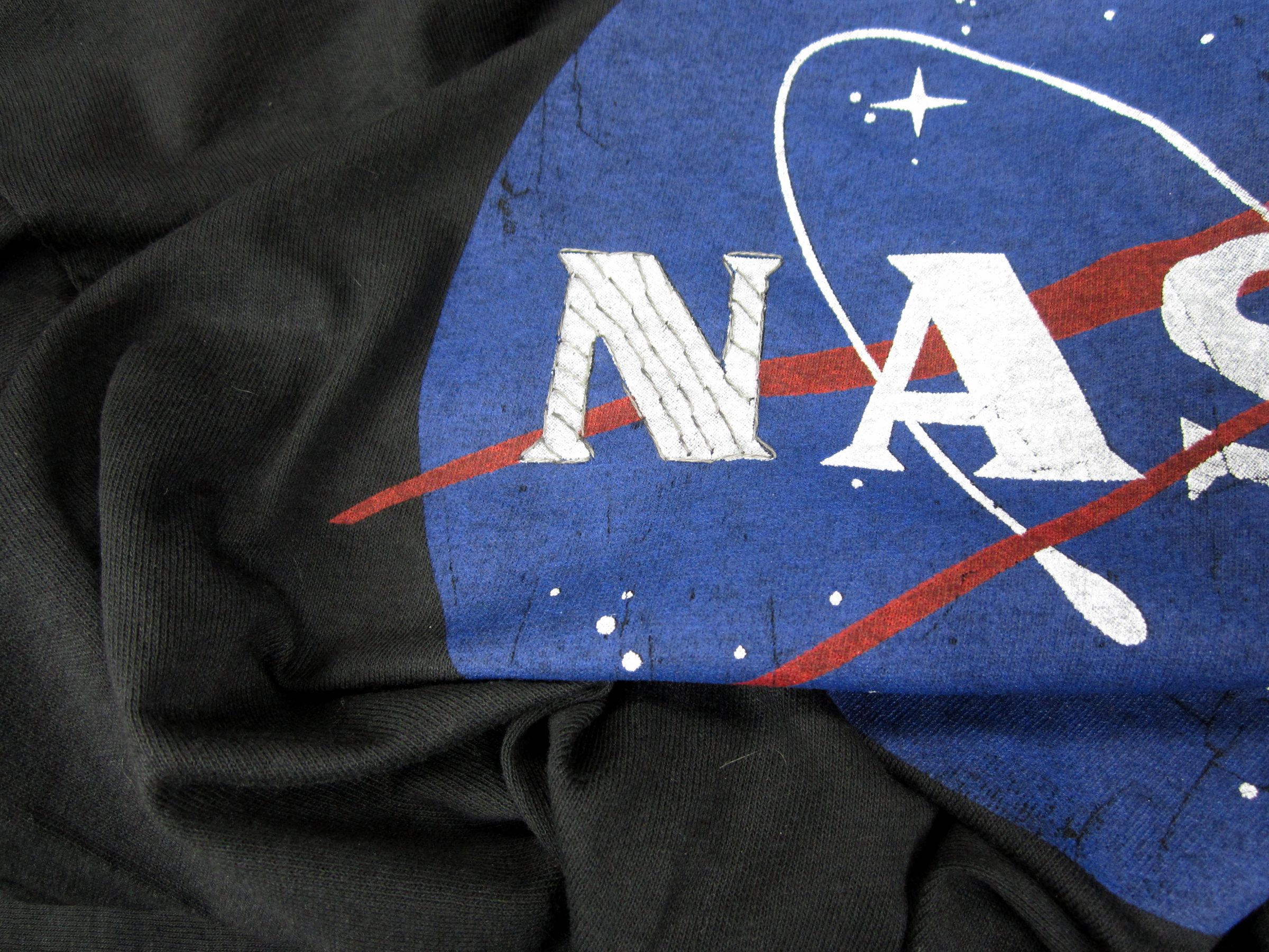 Interactive NASA Shirt Using Crazy Circuits : 9 Steps (with Pictures ...