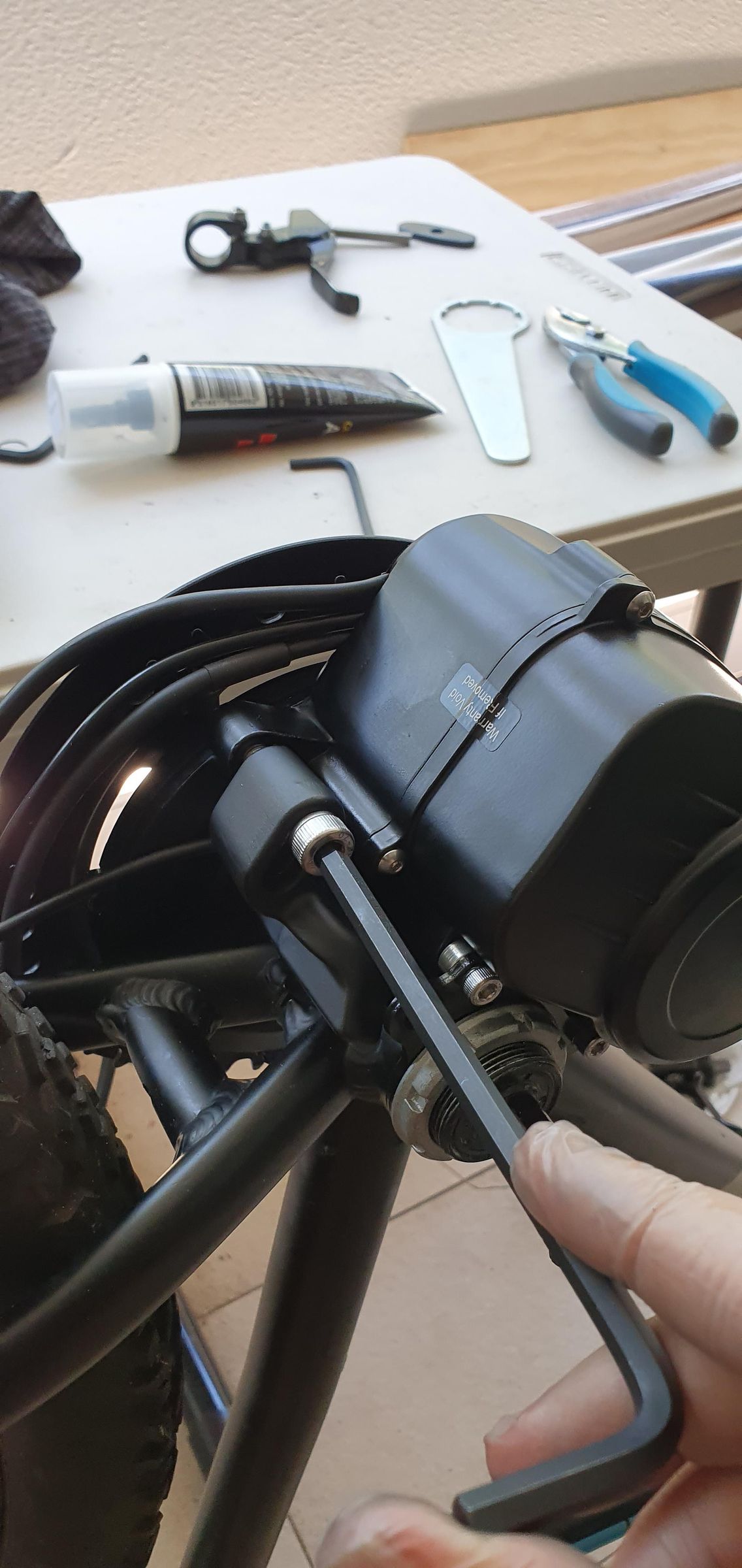 Adding a Motor to a Mountain Bike : 31 Steps (with Pictures ...