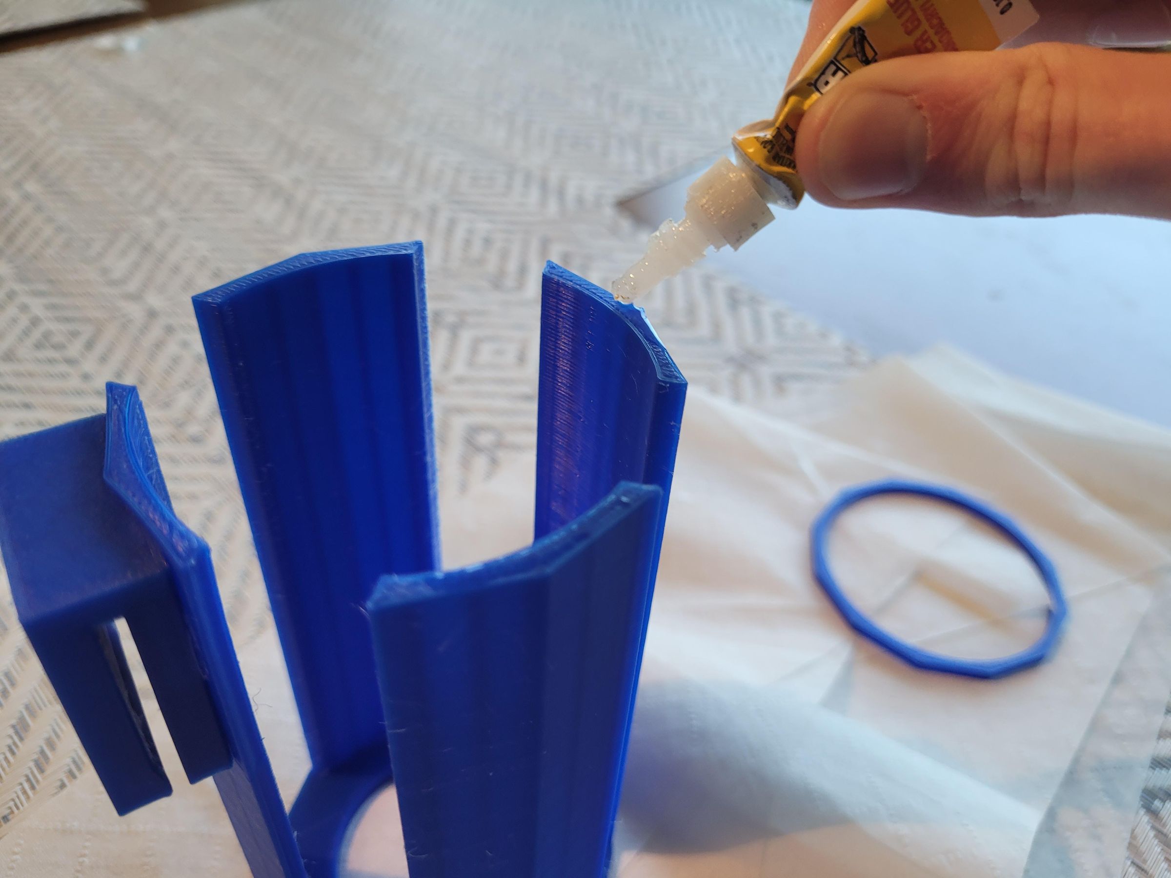 3D Printed Belt Mounted Water Bottle Holder Using Tinkercad : 7 Steps ...