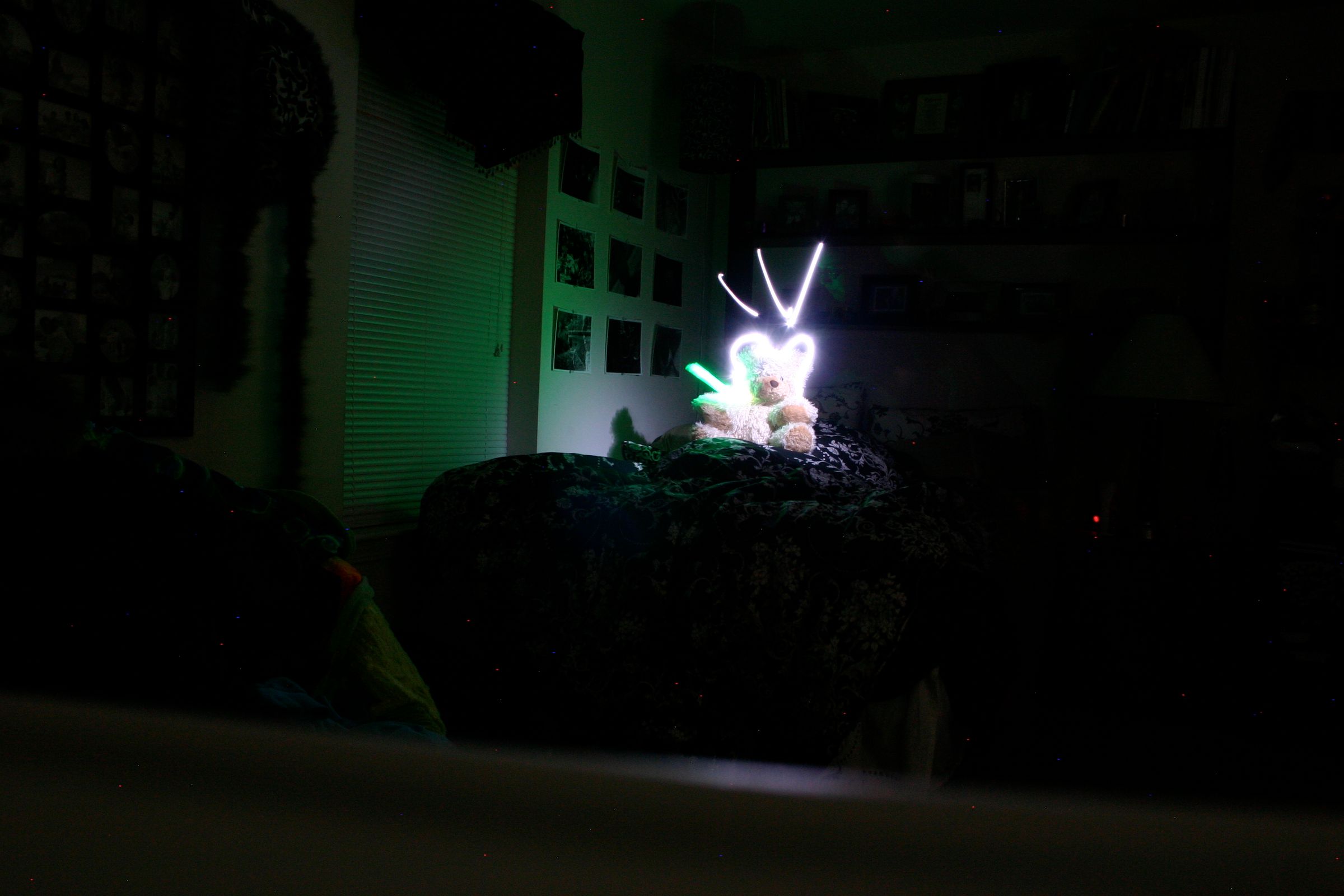 How to Create a Light Stop Motion Video : 4 Steps - Instructables