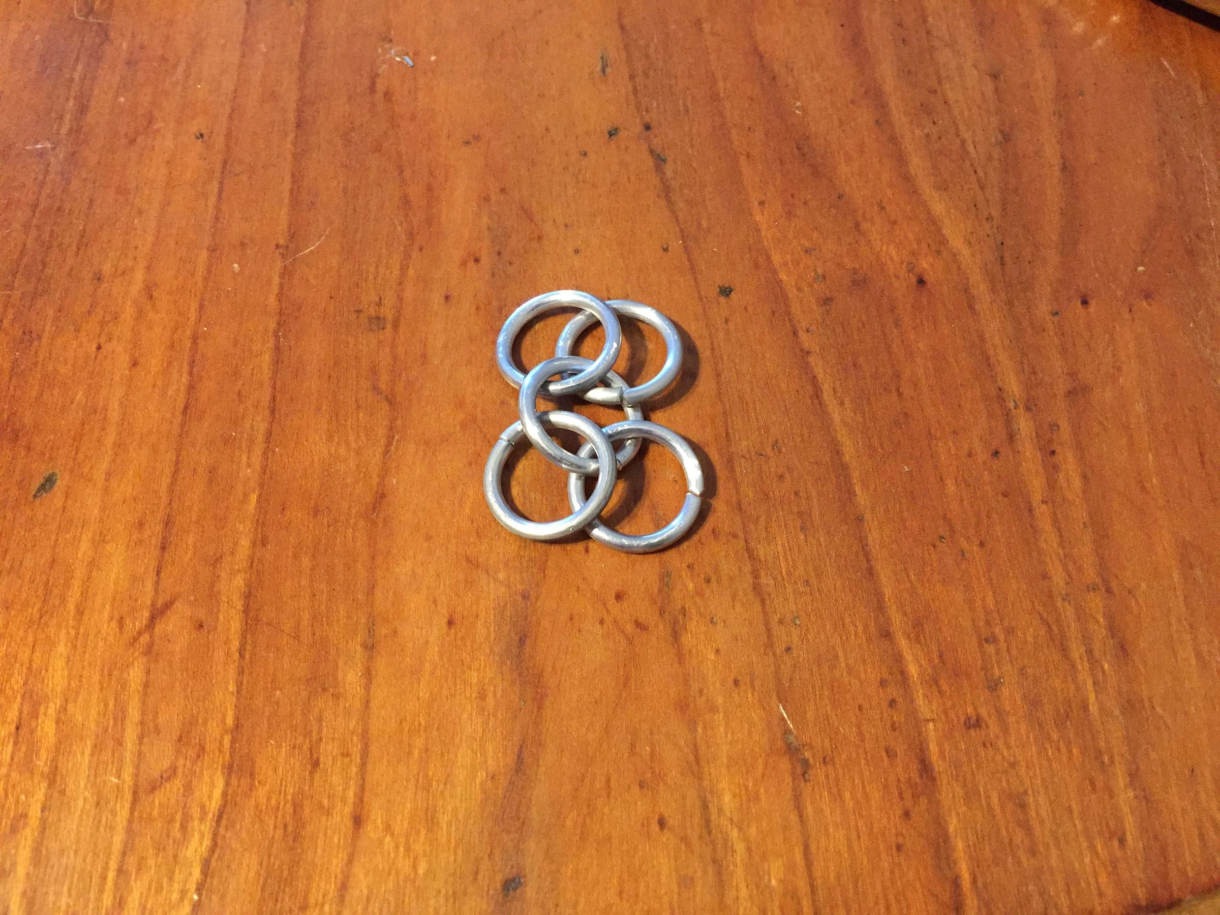 Making Chain Mail : 6 Steps (with Pictures) - Instructables