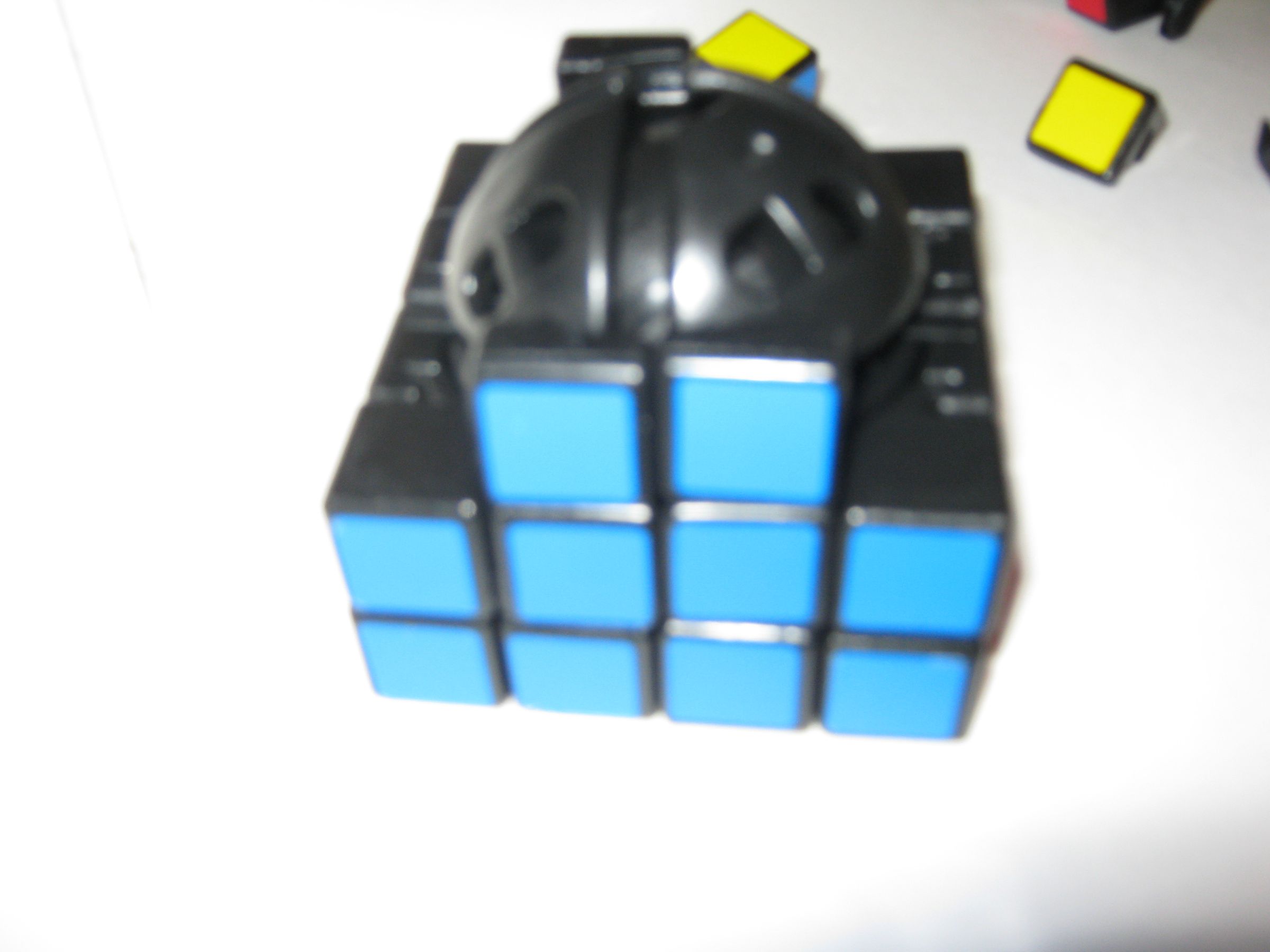 How to Put a 4x4 Rubik's Cube Together : 5 Steps - Instructables