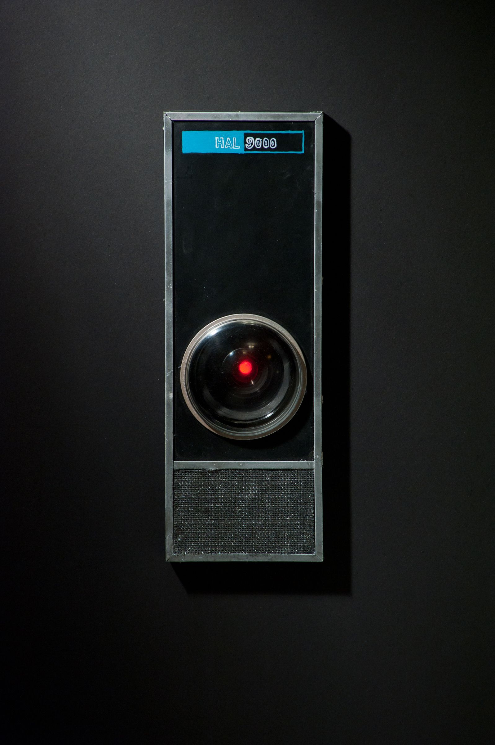 Building Hal 9000 : 11 Steps (with Pictures) - Instructables