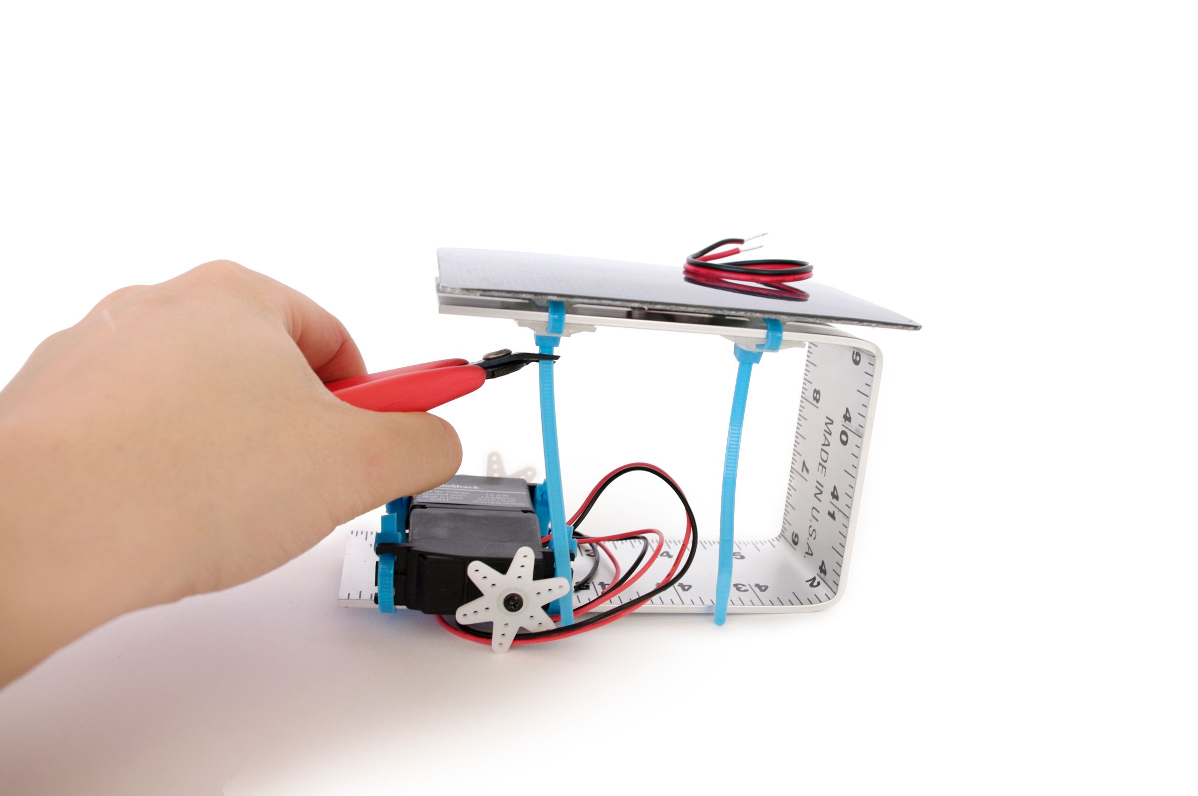 Solar-Powered Robot : 17 Steps (with Pictures) - Instructables