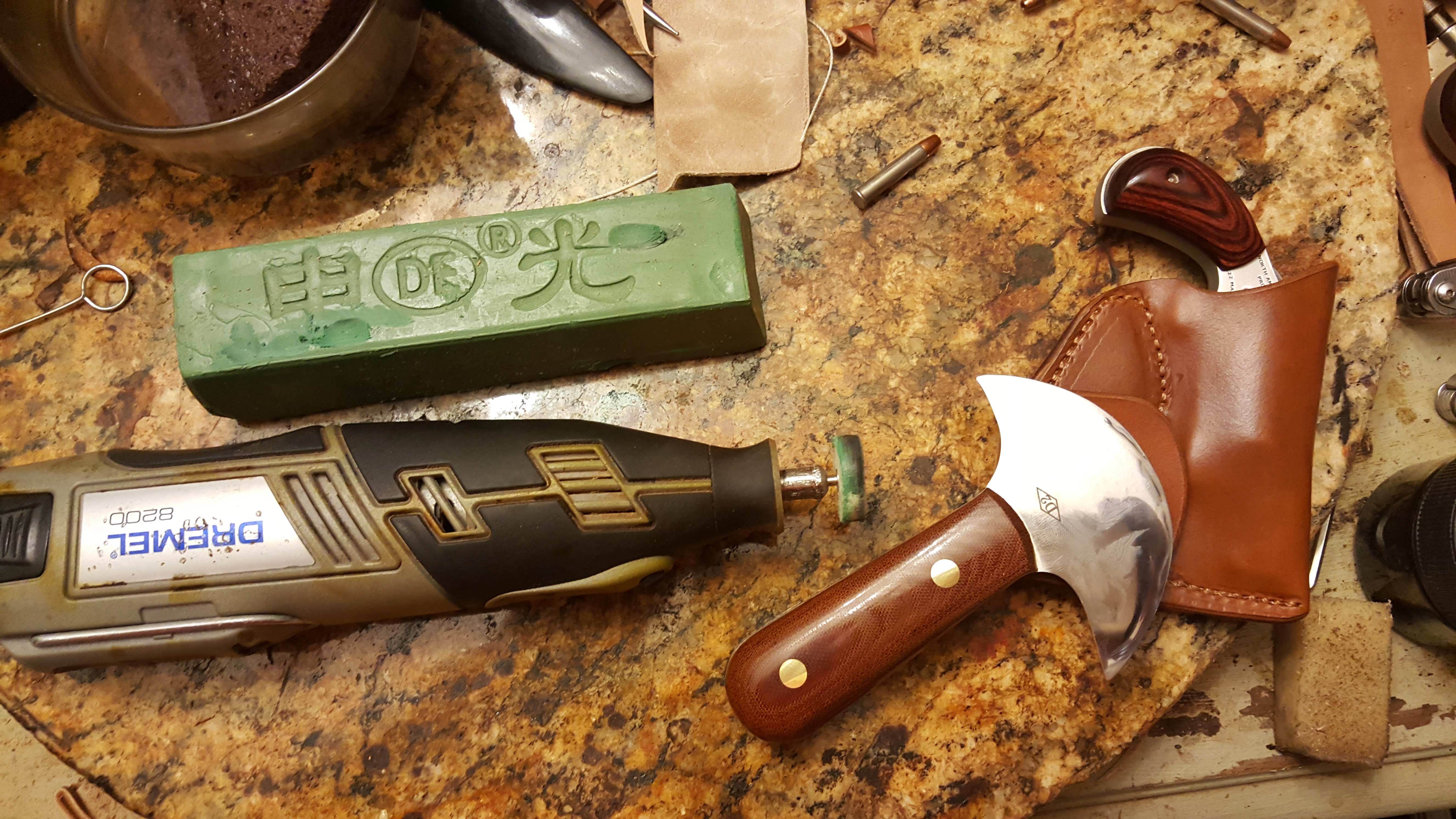 How to Cut Leather : 4 Steps (with Pictures) - Instructables